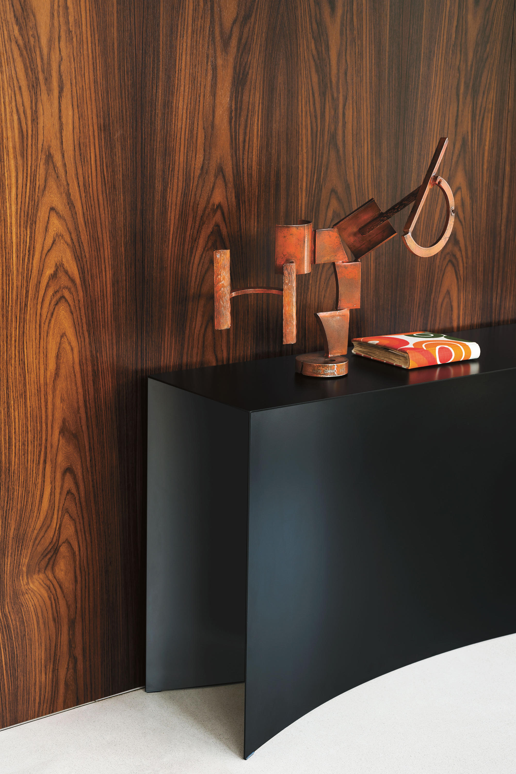 Void | small table & designer furniture | Architonic