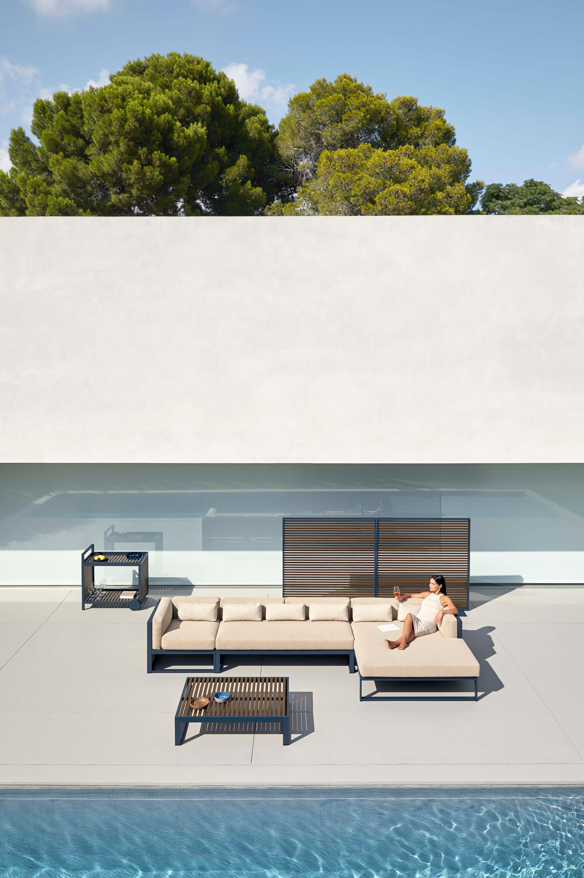 DNA TEAK BENCH - Benches from GANDIABLASCO | Architonic