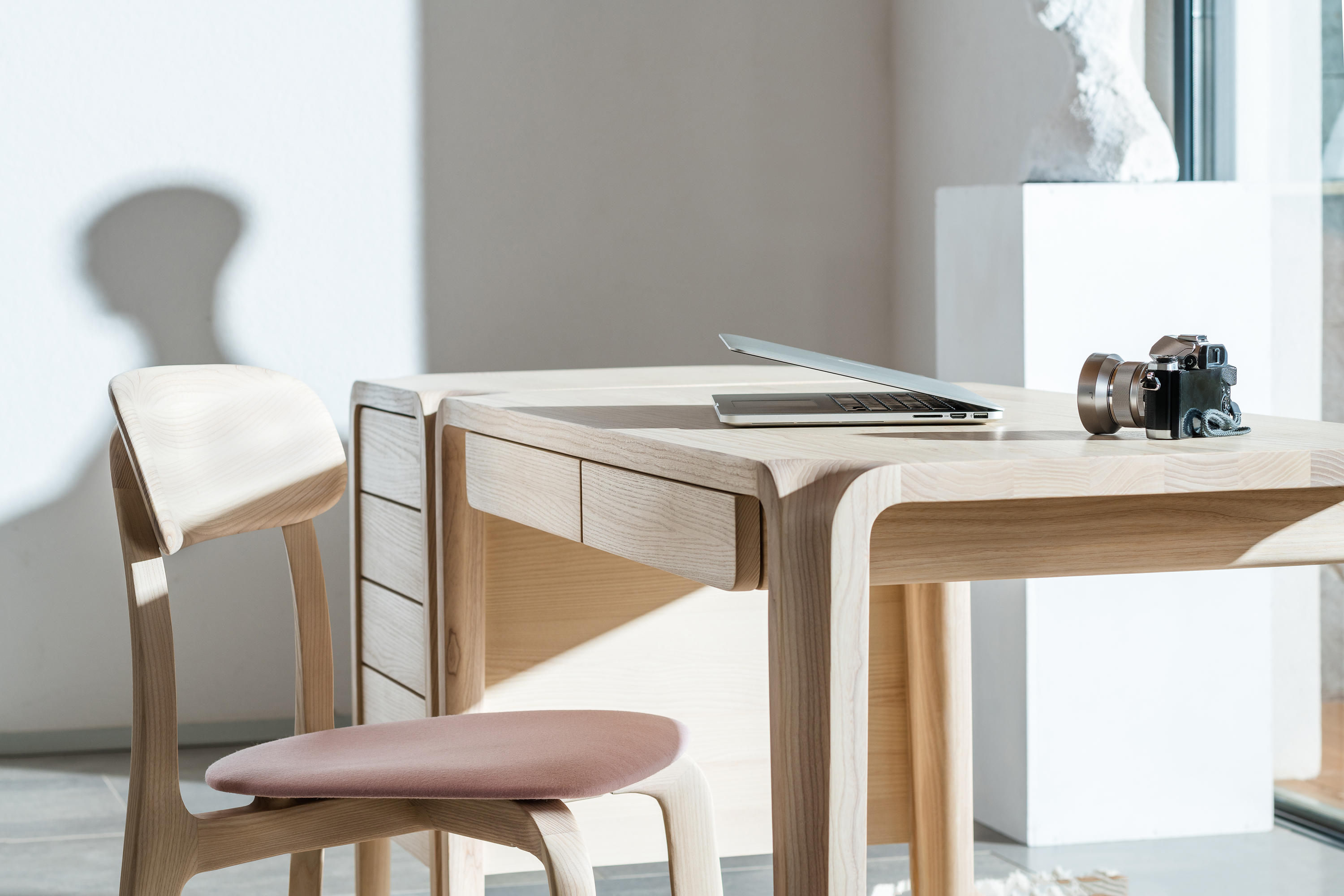 Alter Upholstered Stackable Chair | Architonic