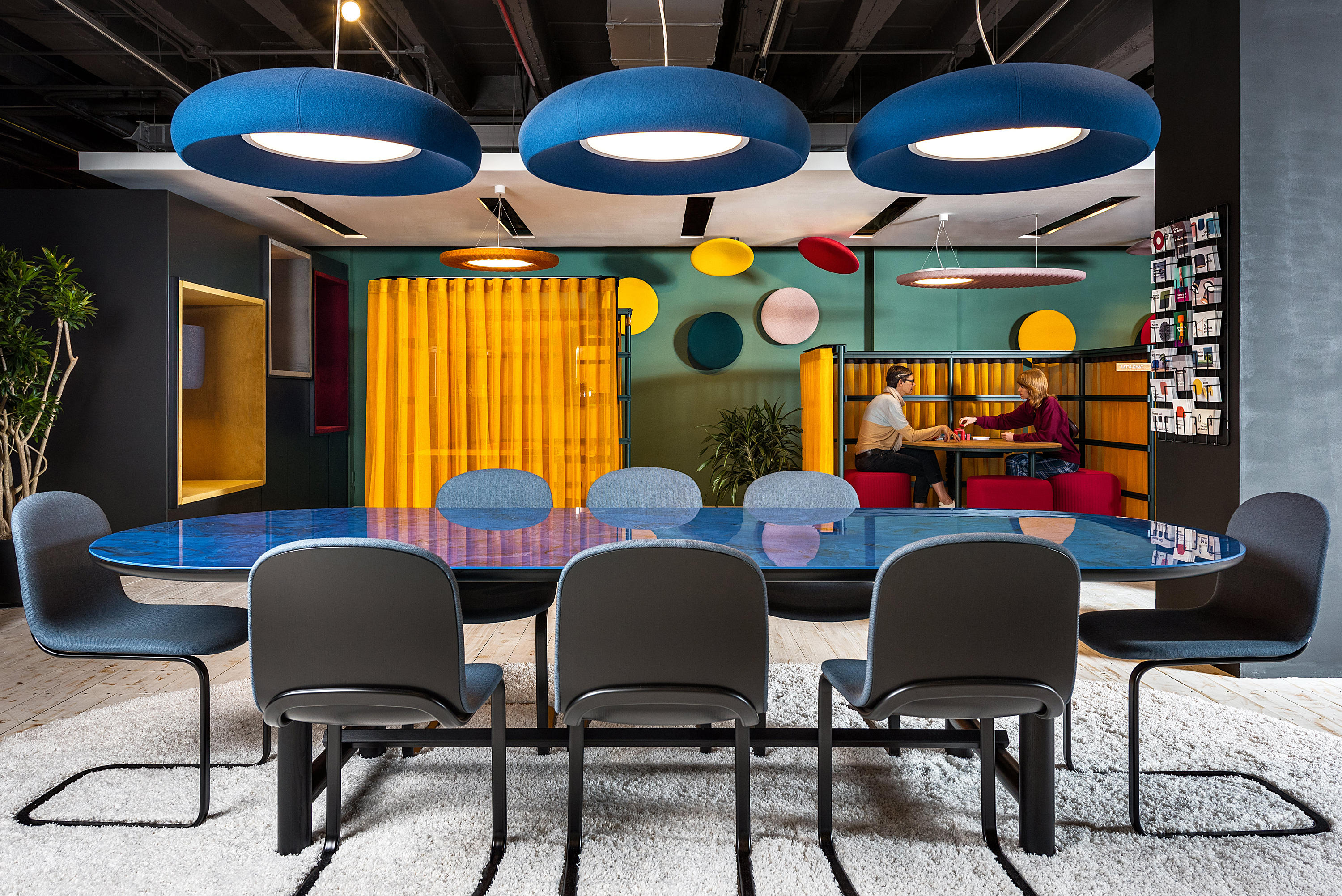 BUZZITABLE - Dining tables from BuzziSpace | Architonic