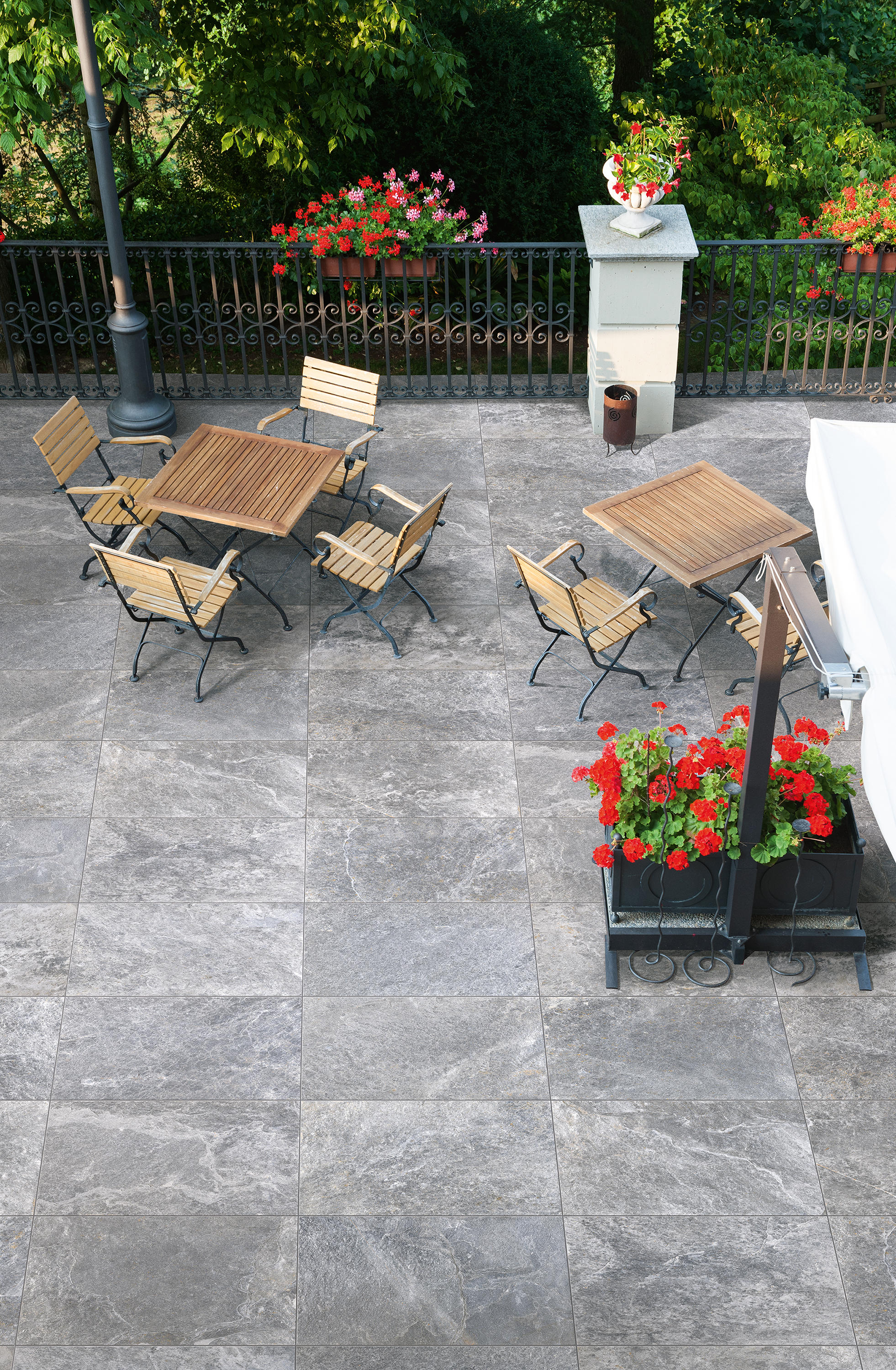 EXTERNA AVORIO - Ceramic tiles from EMILGROUP | Architonic