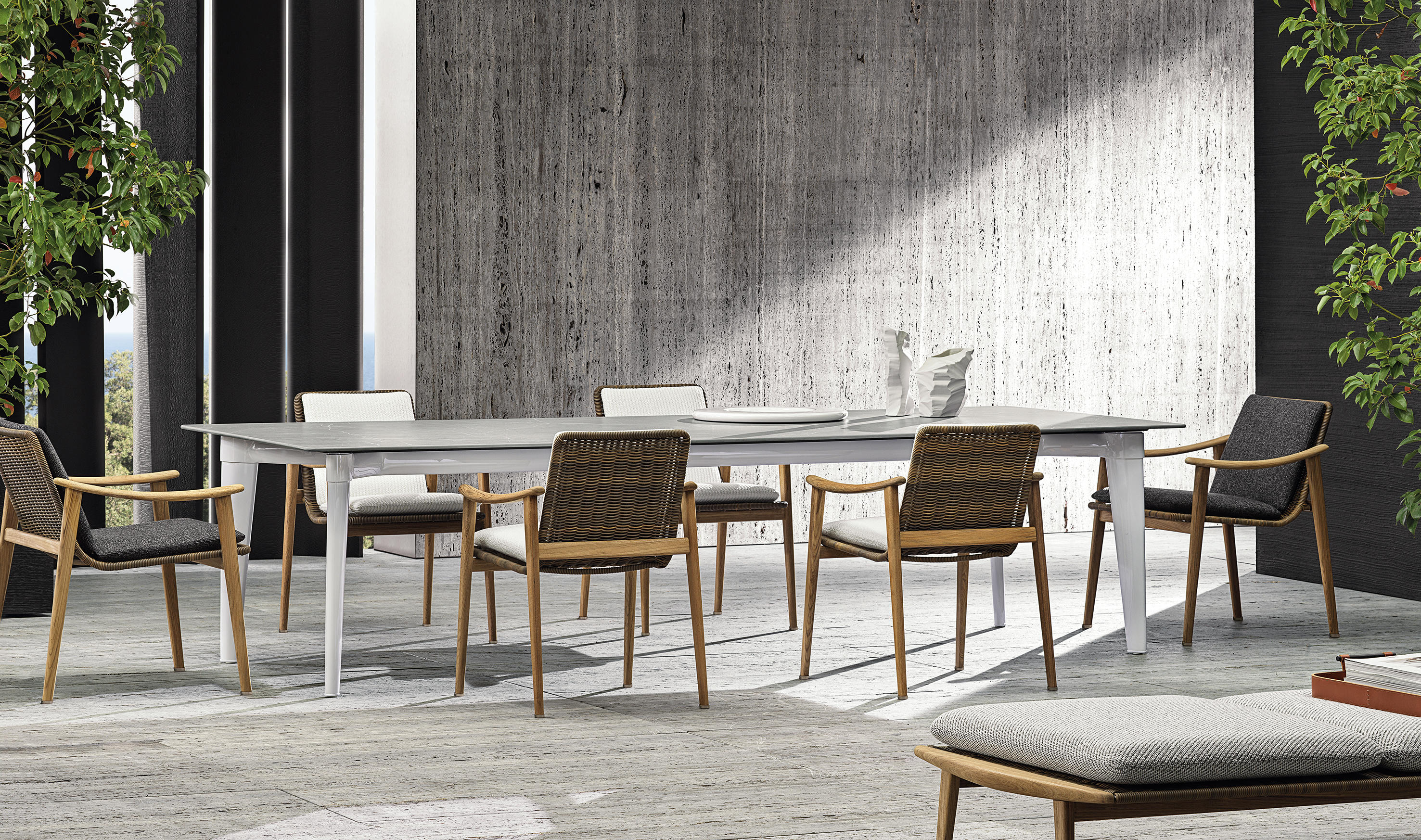 TERRACE - Dining tables from Minotti | Architonic