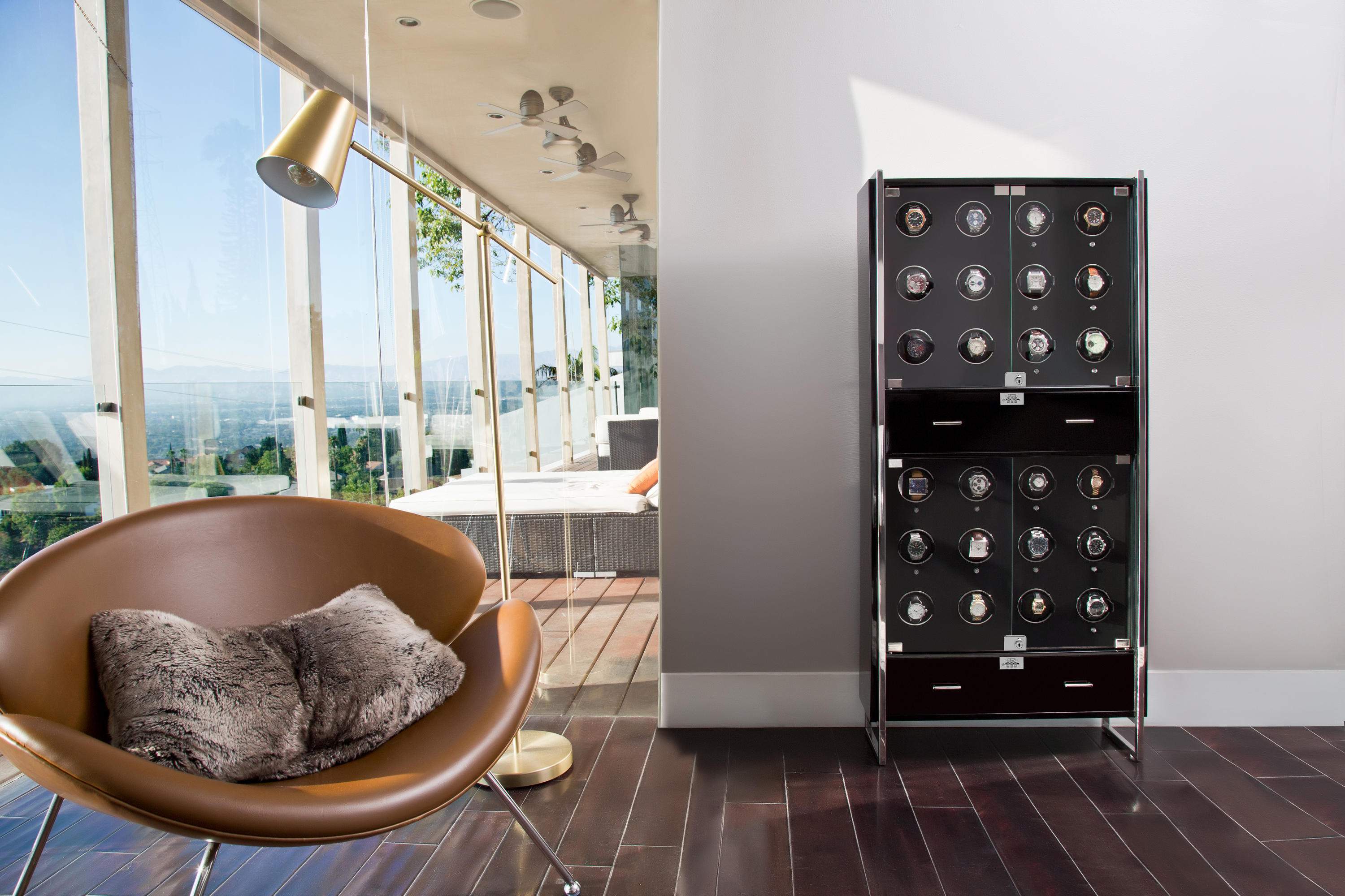 Regent - 24 Piece Cabinet Winder | Matte Zebra / Matte Black | Architonic