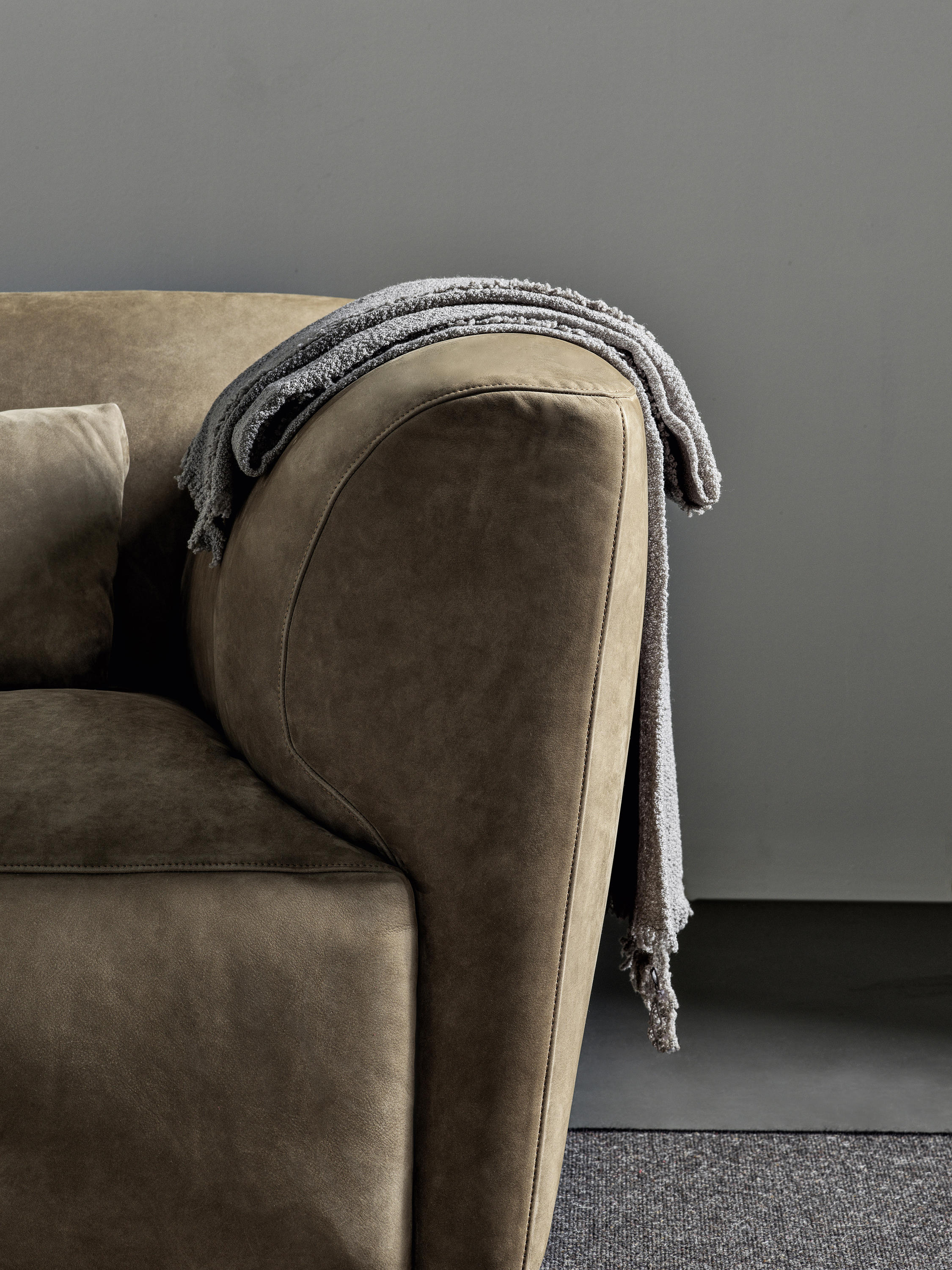 GAST 240 - Sofas from Frag | Architonic