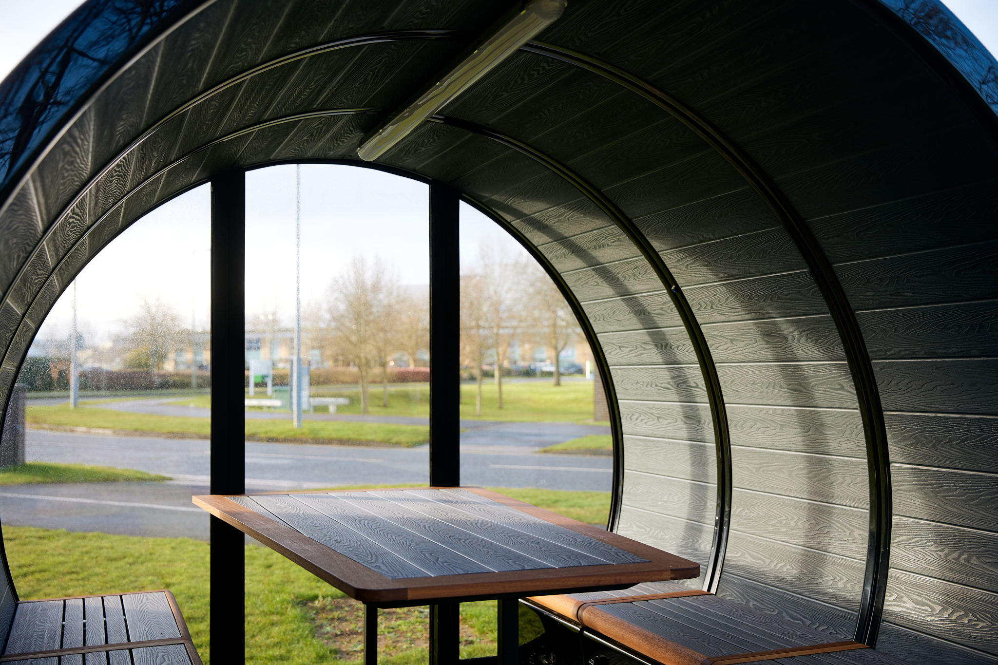 6 Person Fully Enclosed Outdoor Pod | Architonic