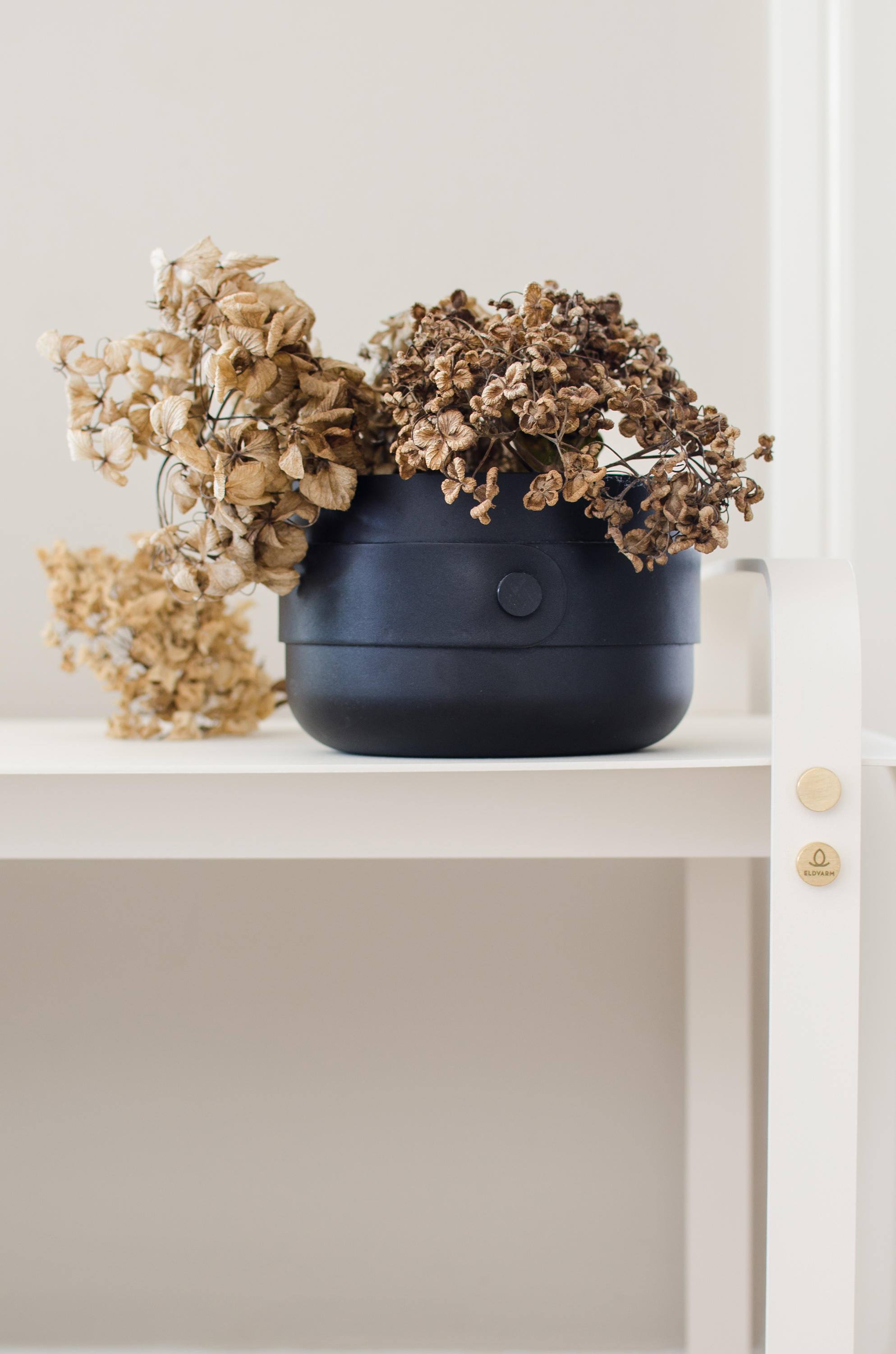 Emma Lantern | Lichen & designer furniture | Architonic