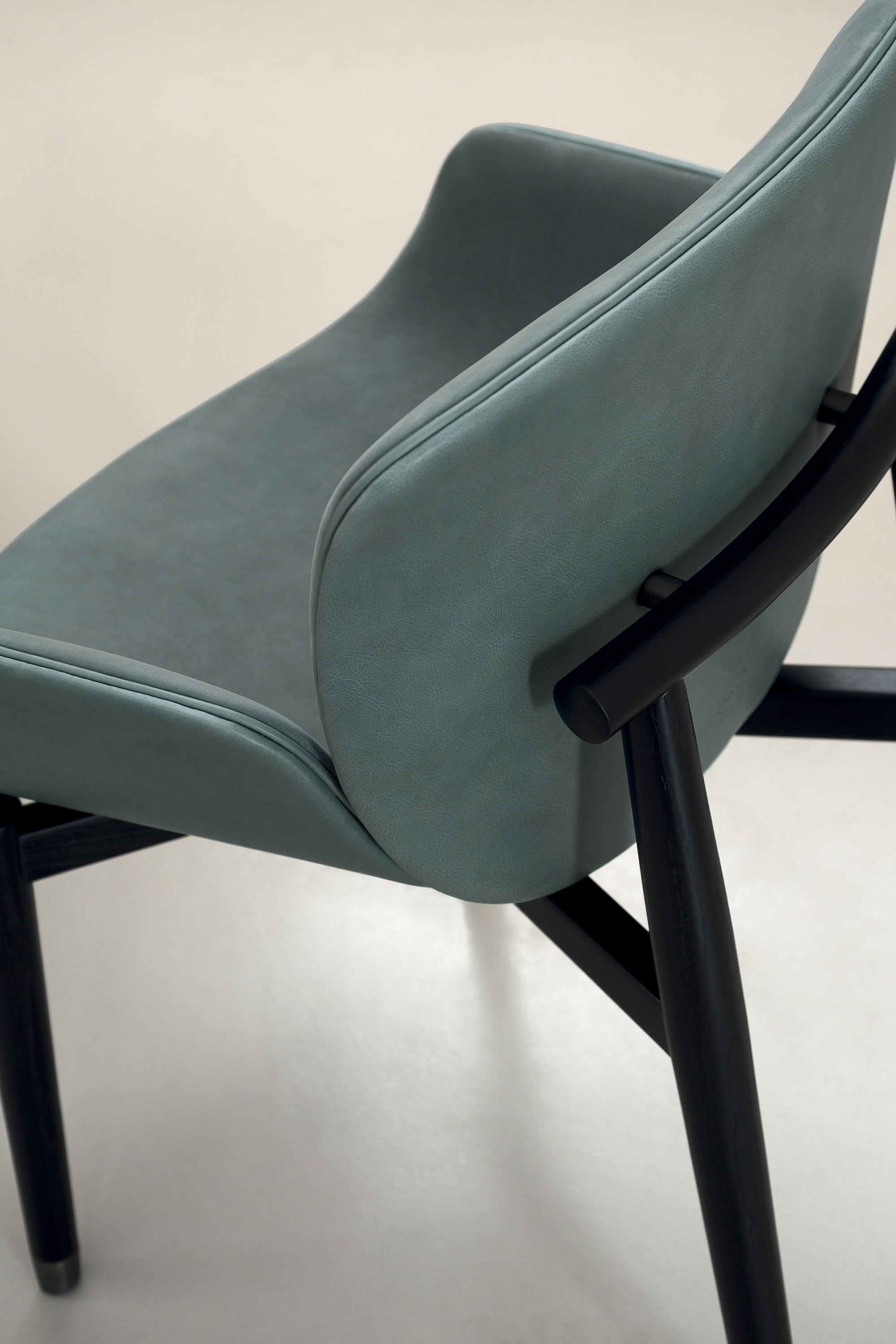 JORGEN Armchair & designer furniture | Architonic