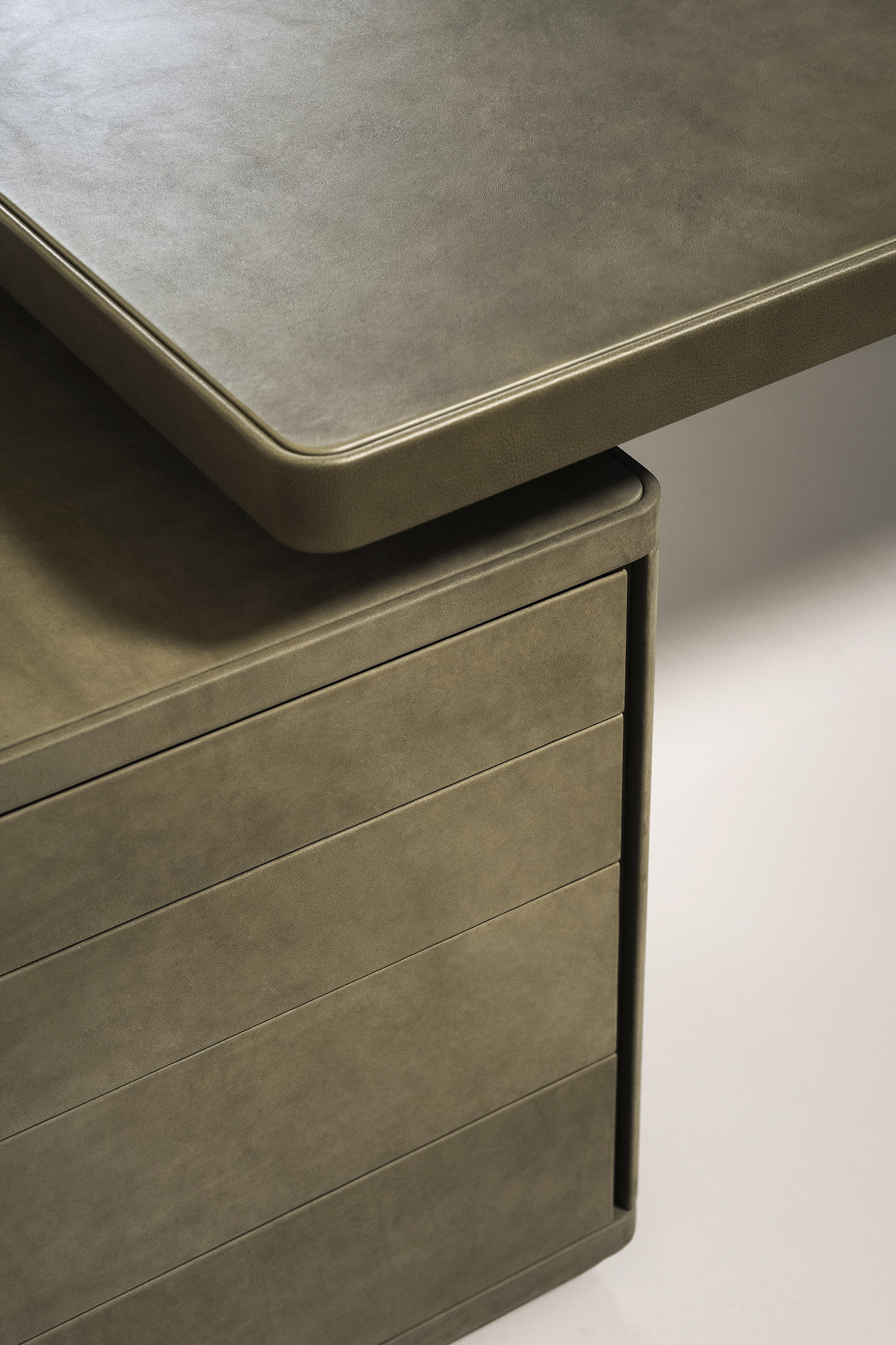 RAFIKI Bookcase & designer furniture | Architonic
