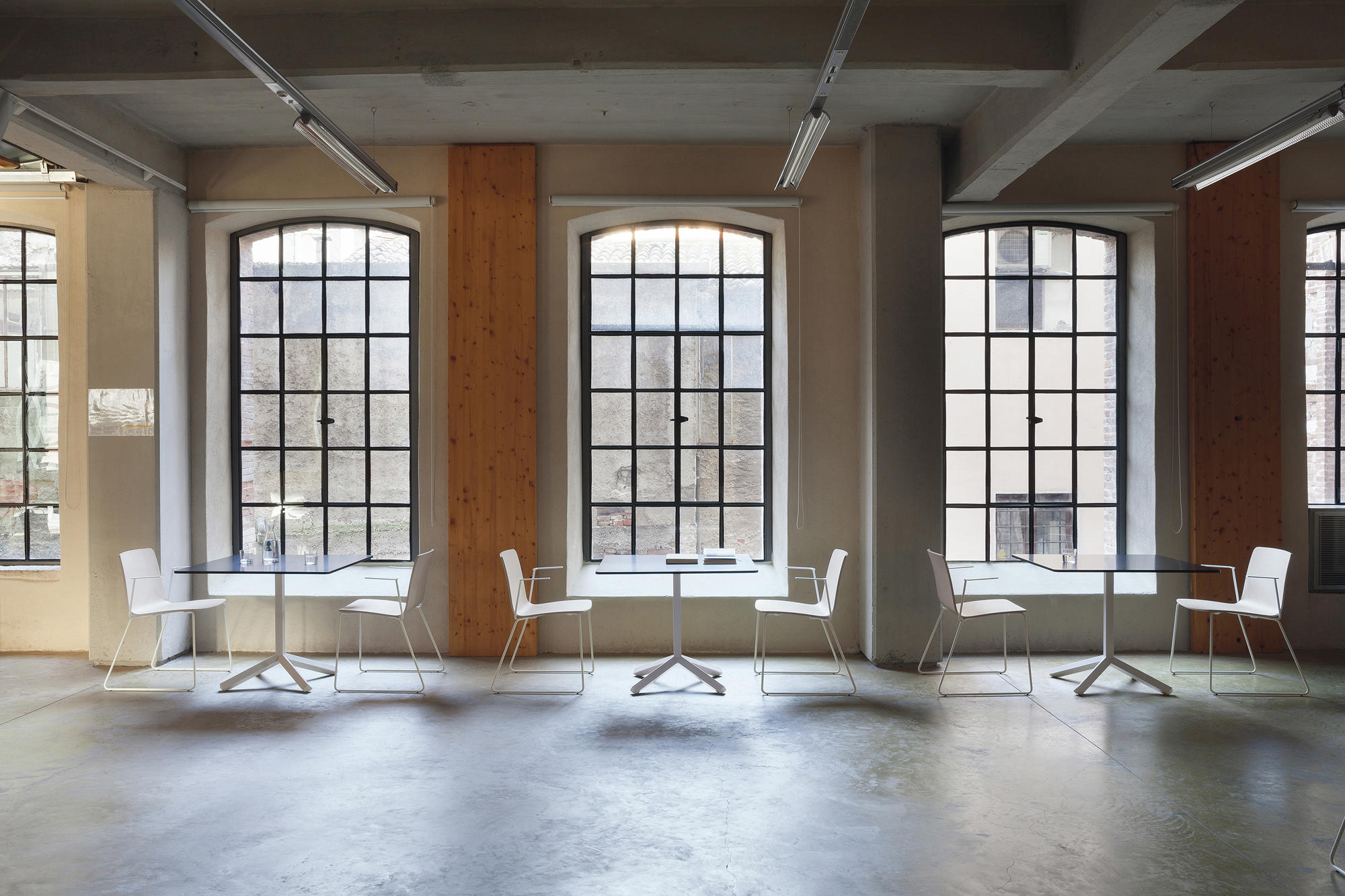 FLAMINGO - Bistro tables from FREZZA | Architonic