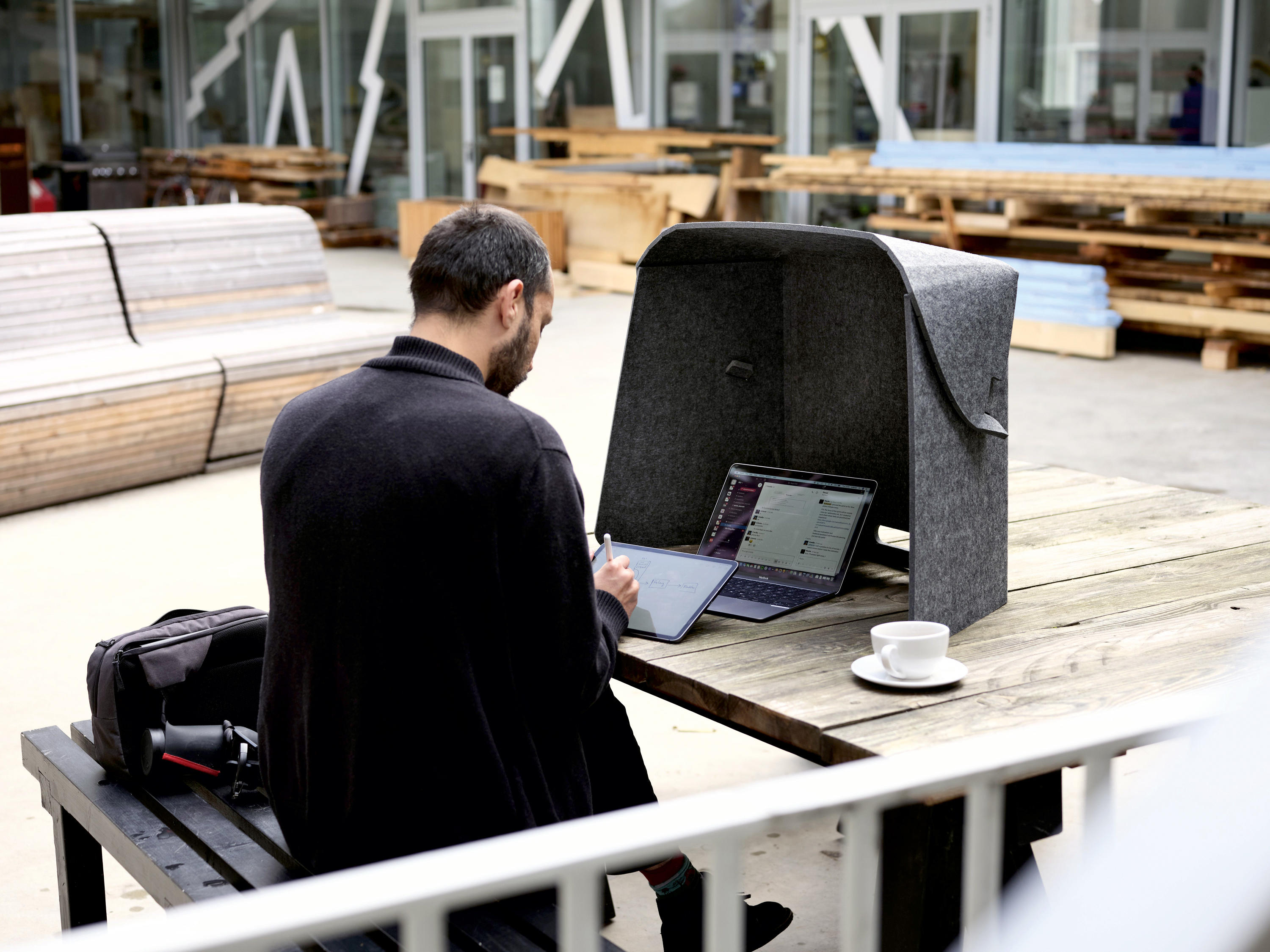 Foldup Workspace 420 & designer furniture | Architonic