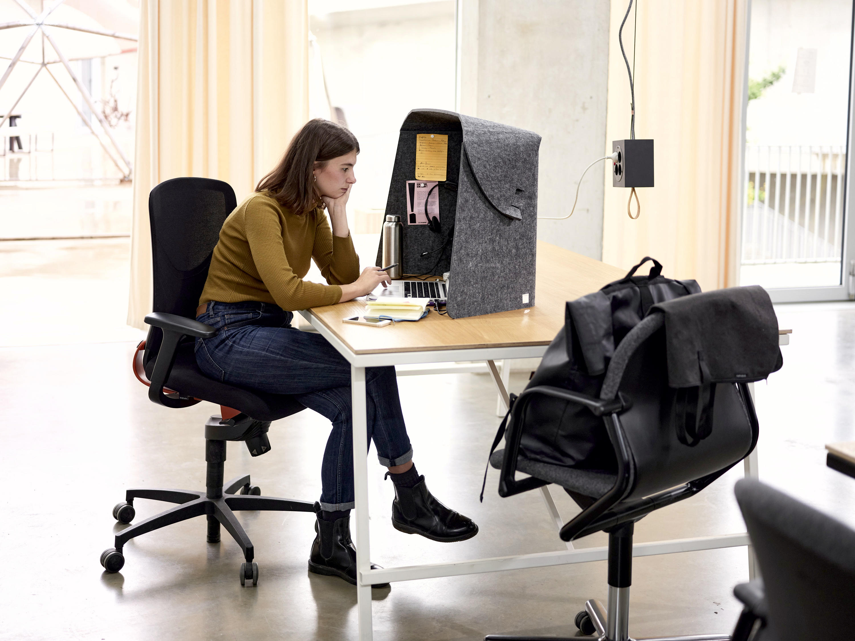 Foldup Workspace 420 & designer furniture | Architonic