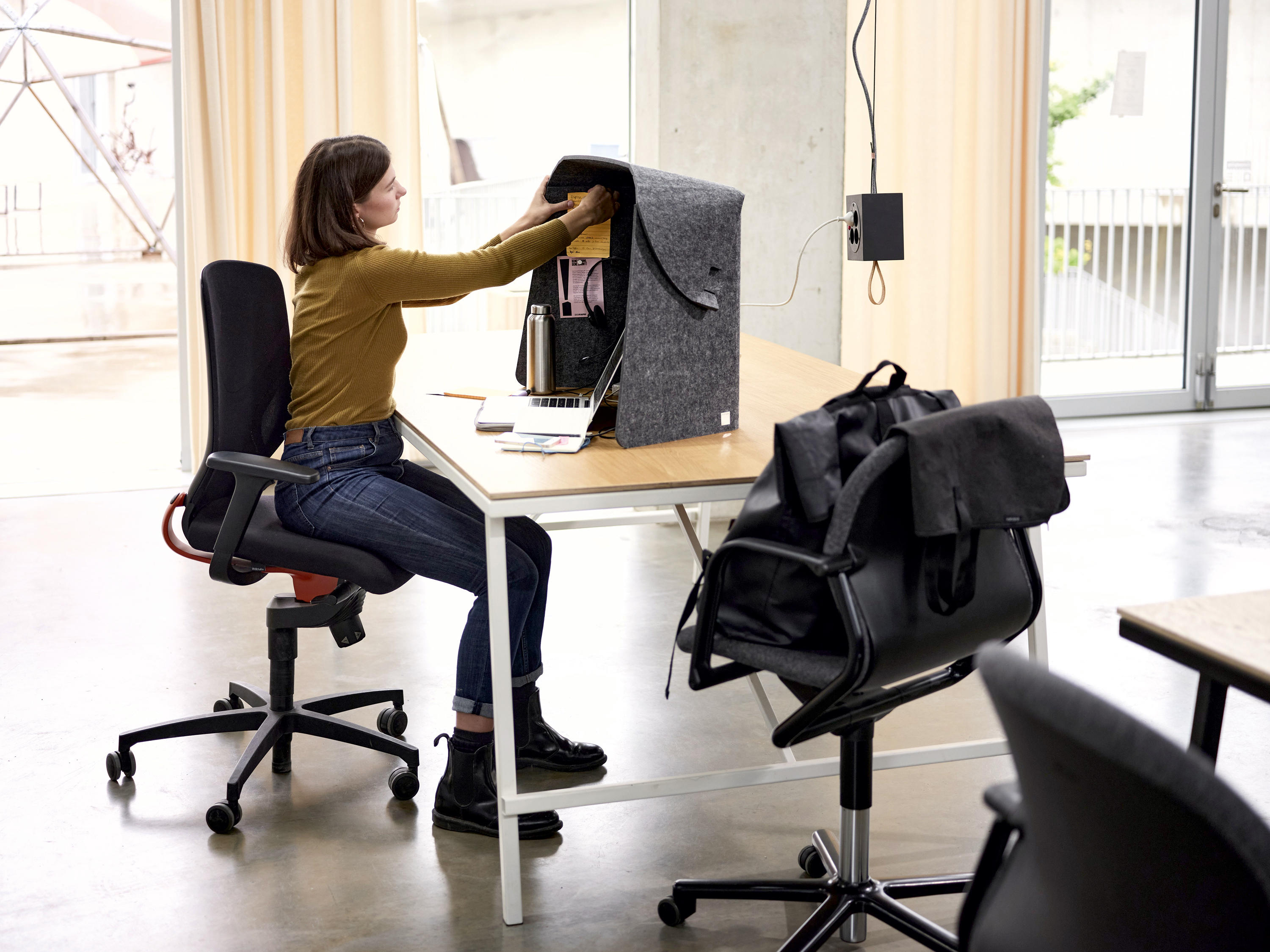 Foldup Workspace 420 & designer furniture | Architonic