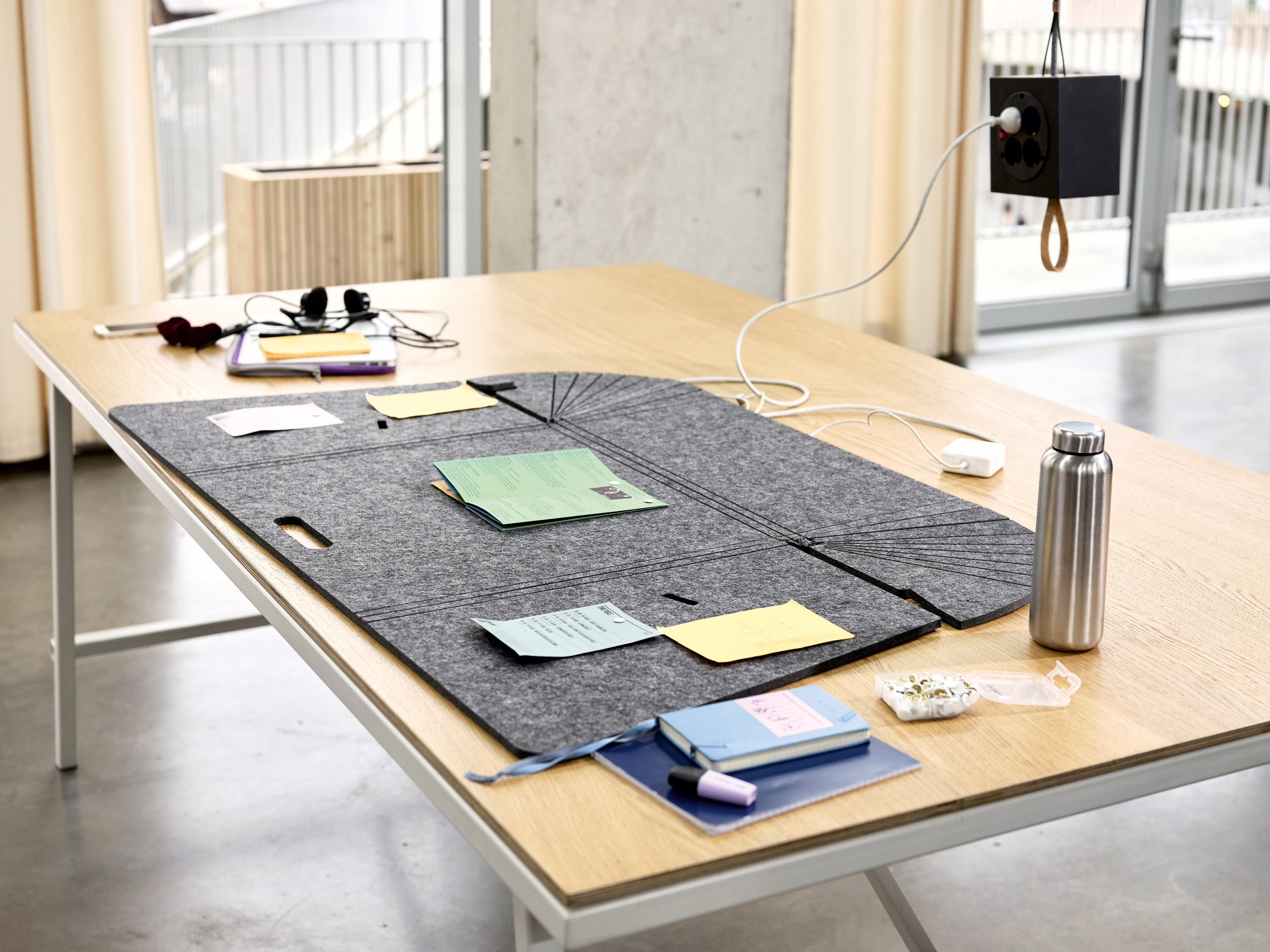 Foldup Workspace 420 & designer furniture | Architonic