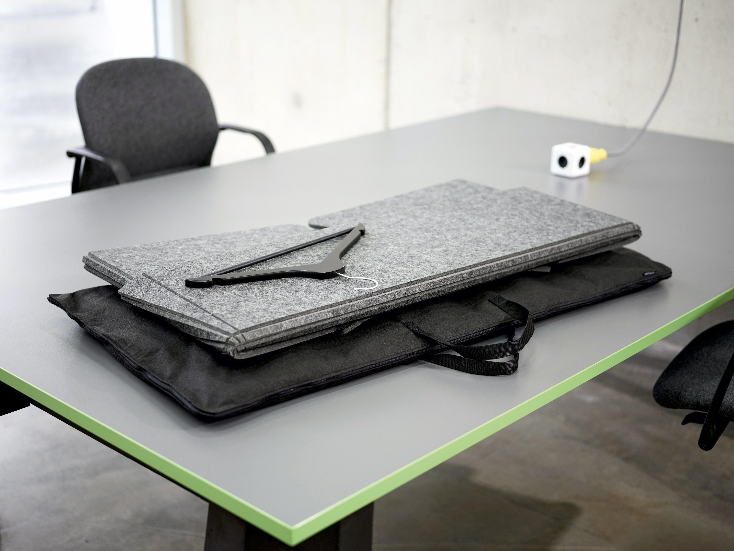 Foldup Workspace 420 & designer furniture | Architonic