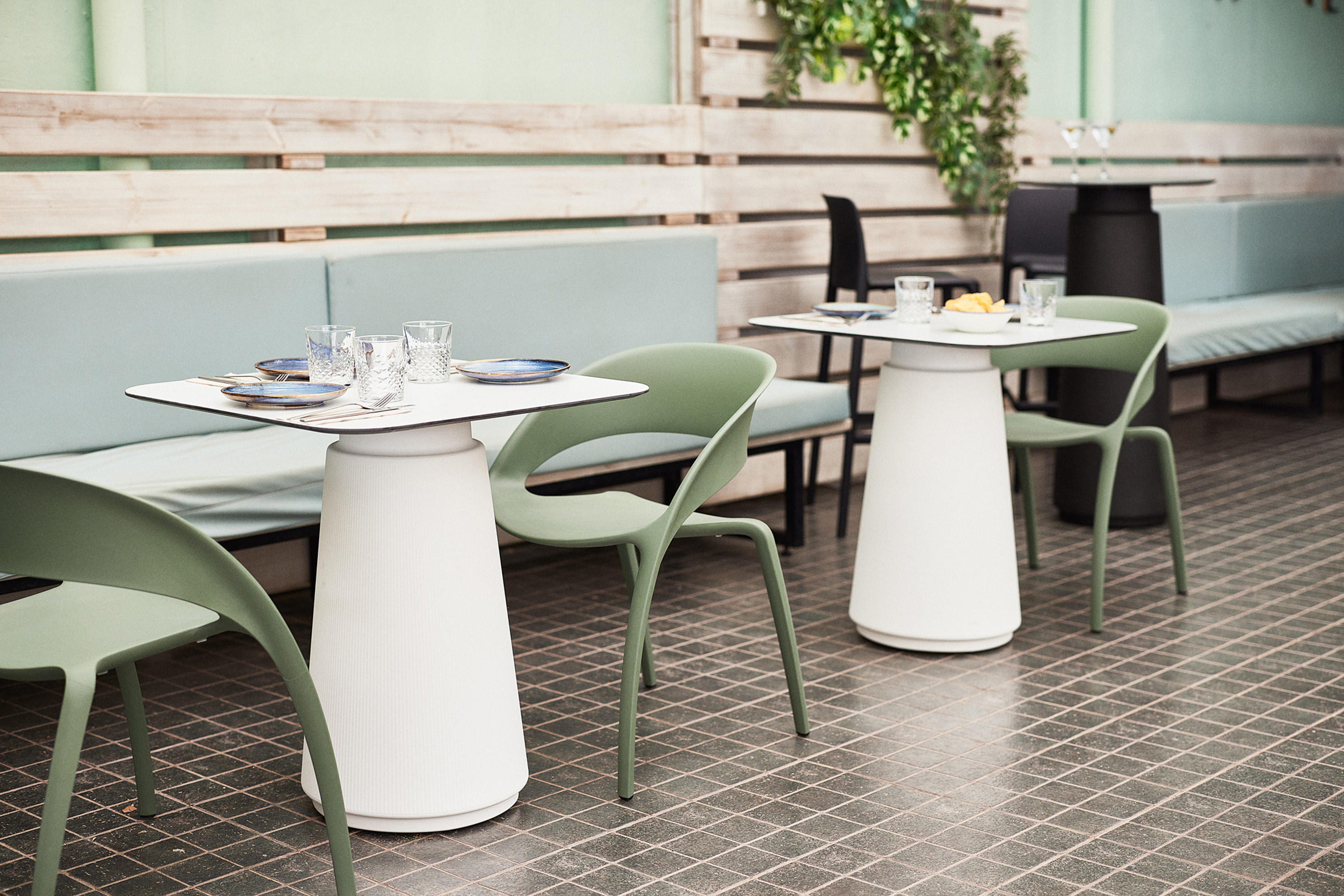 FLUIT - Chairs from actiu | Architonic