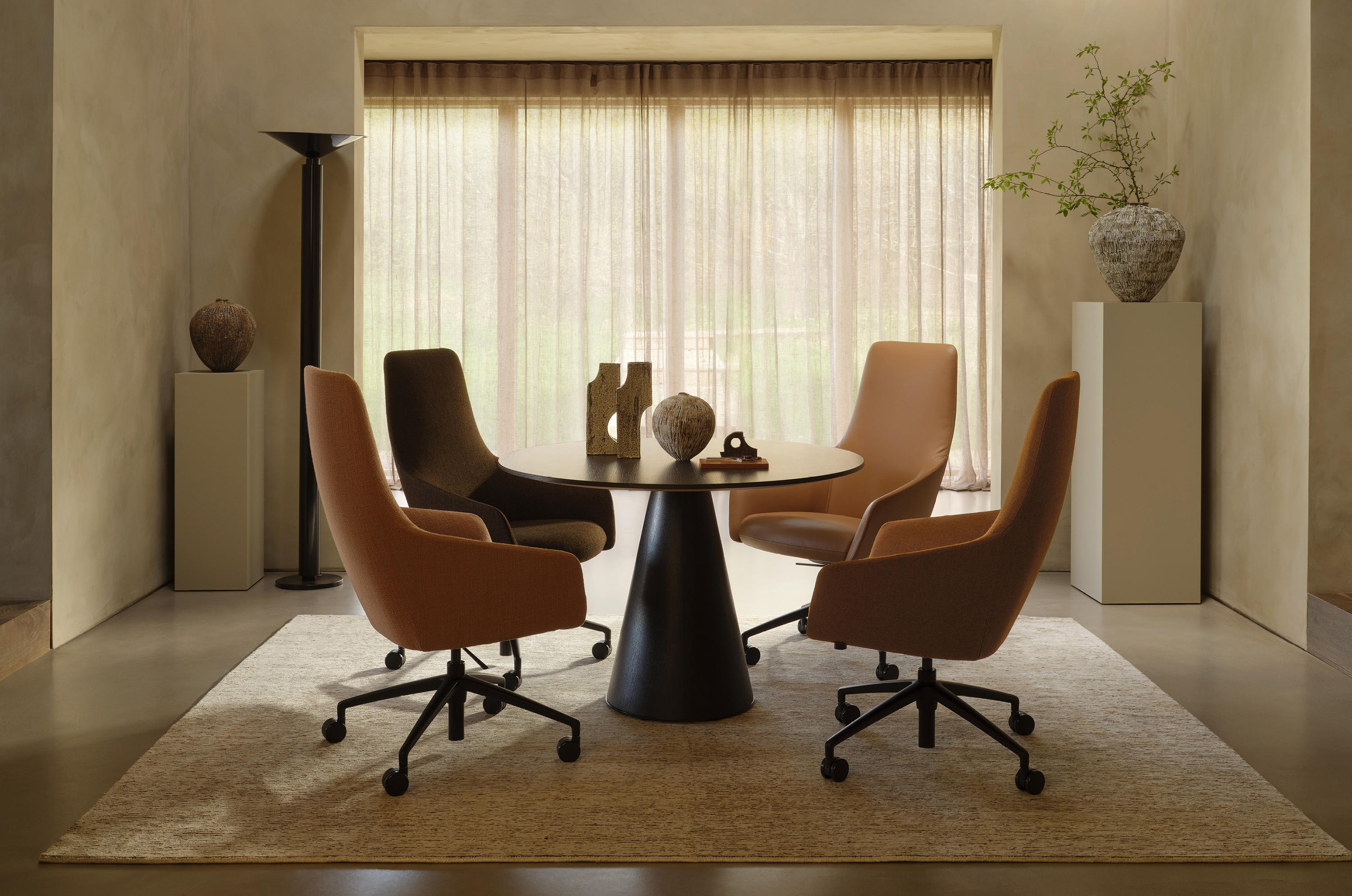 Uma Meeting Chair & designer furniture | Architonic