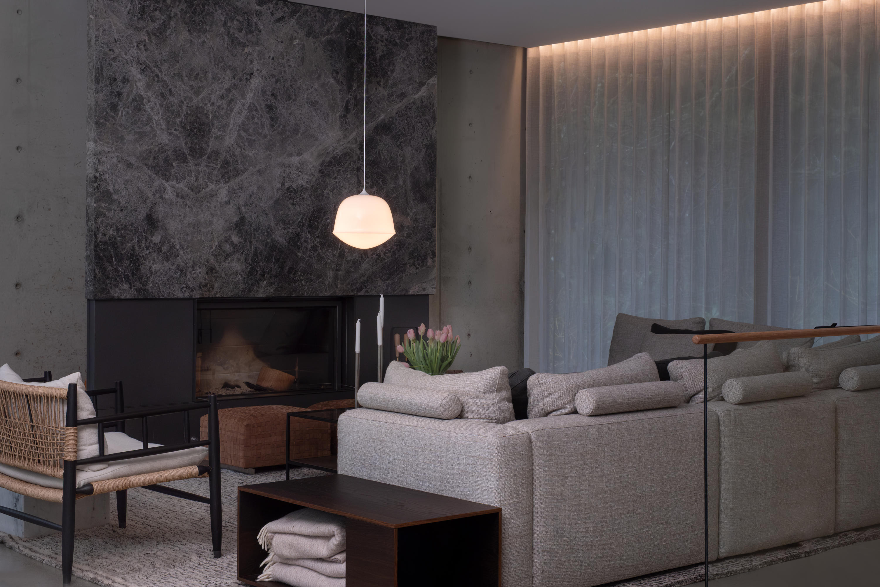 CONTOUR 225 - Suspended lights from A-N-D | Architonic