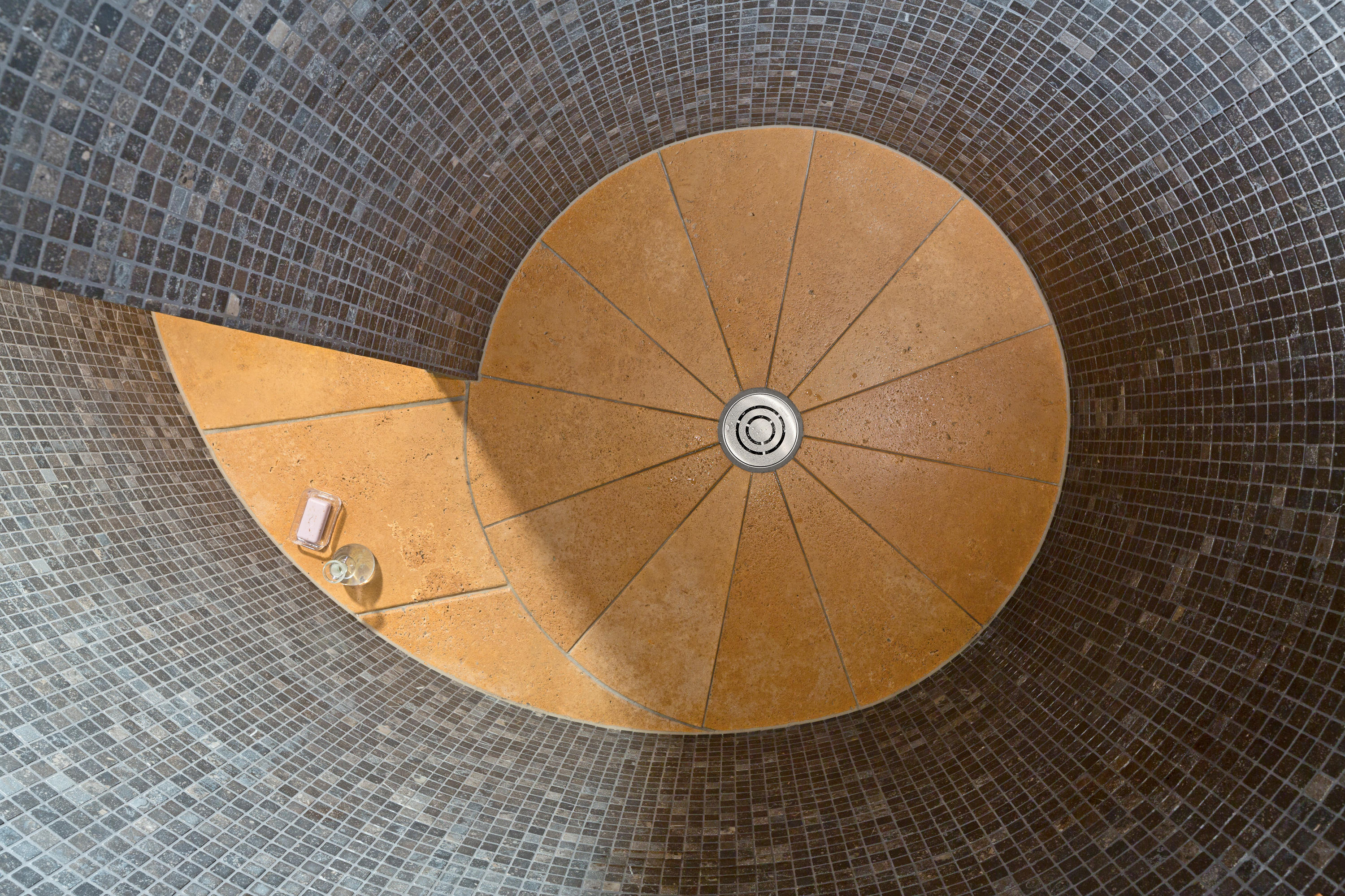 Design grates | Dimensions series | Architonic