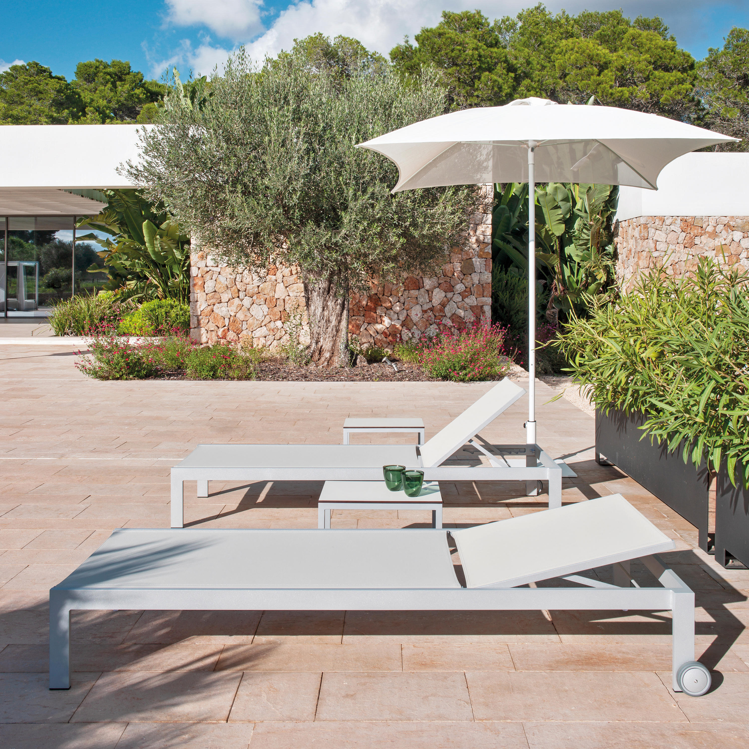 JAZZ SIDE TABLE - Side tables from Point | Architonic