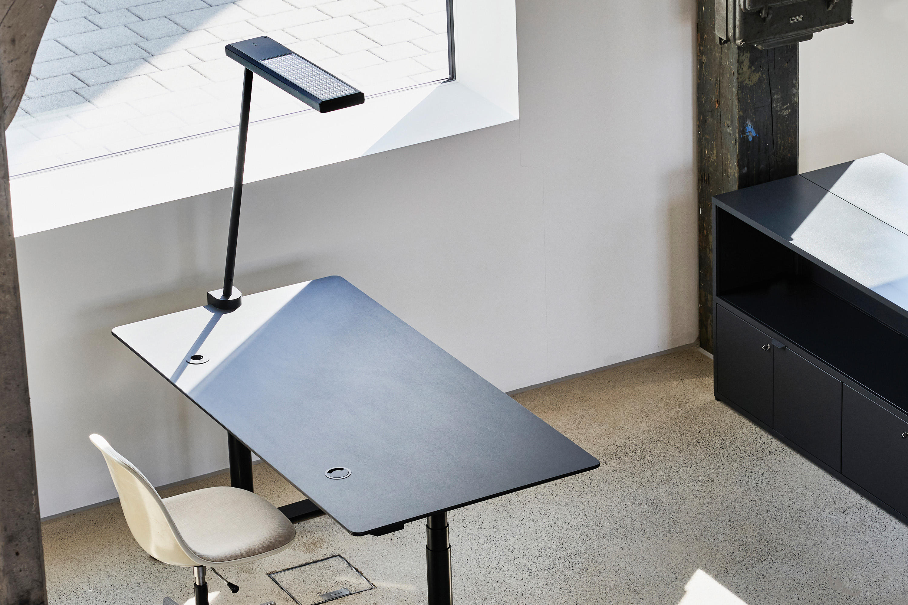 XT-A PLUS - Free-standing lights from GRAU | Architonic