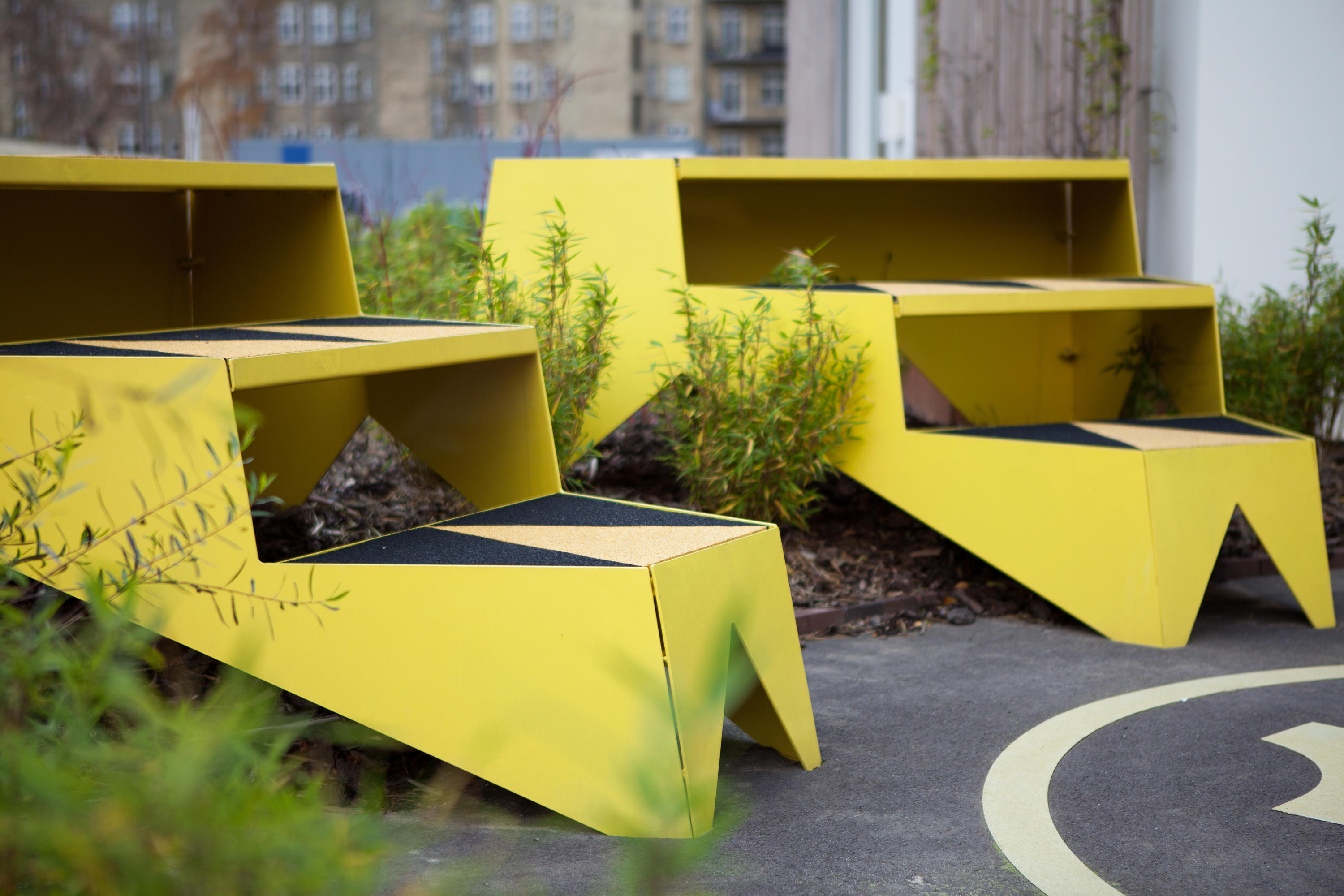 Stoop bench - High quality designer products | Architonic