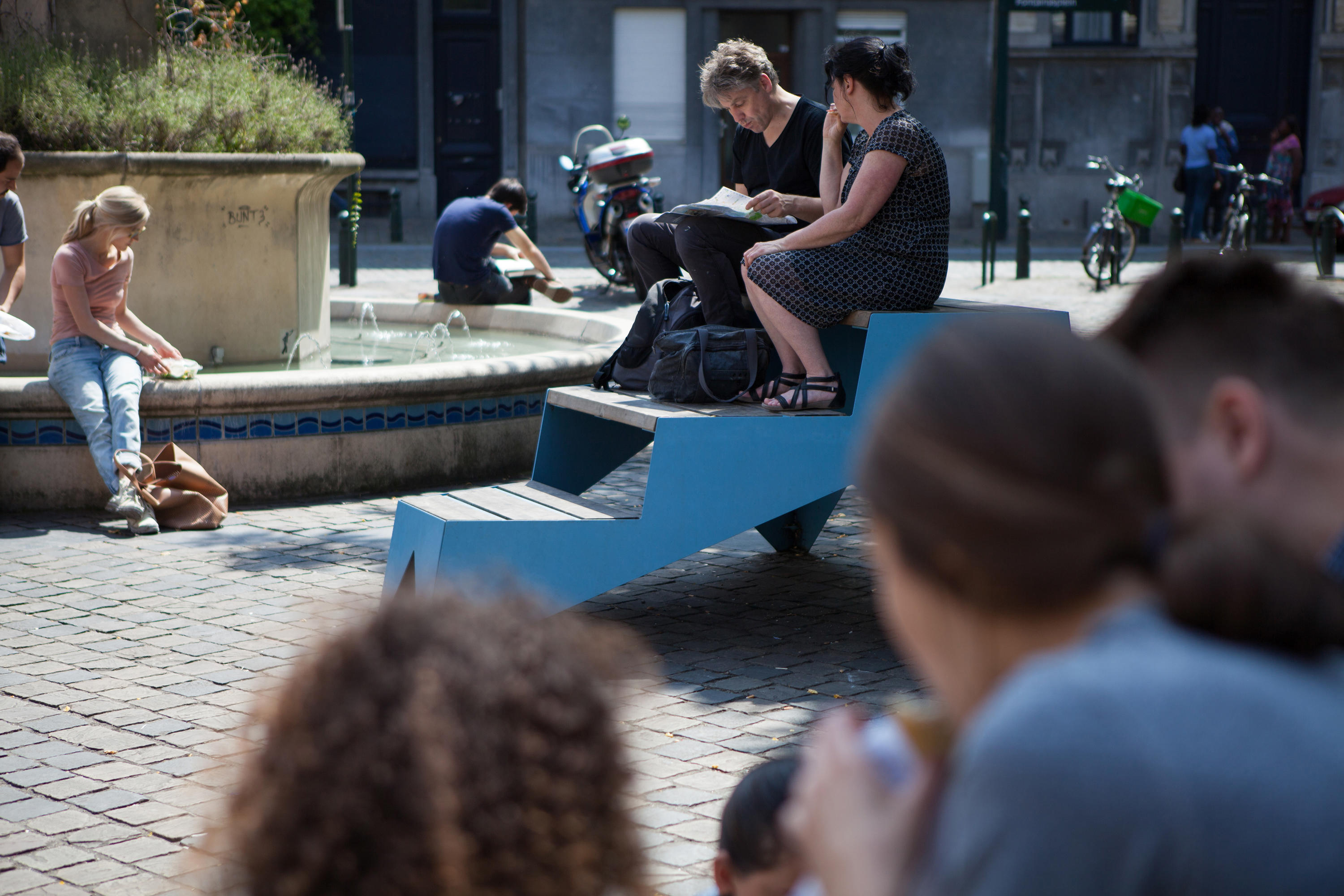 Stoop bench - High quality designer products | Architonic