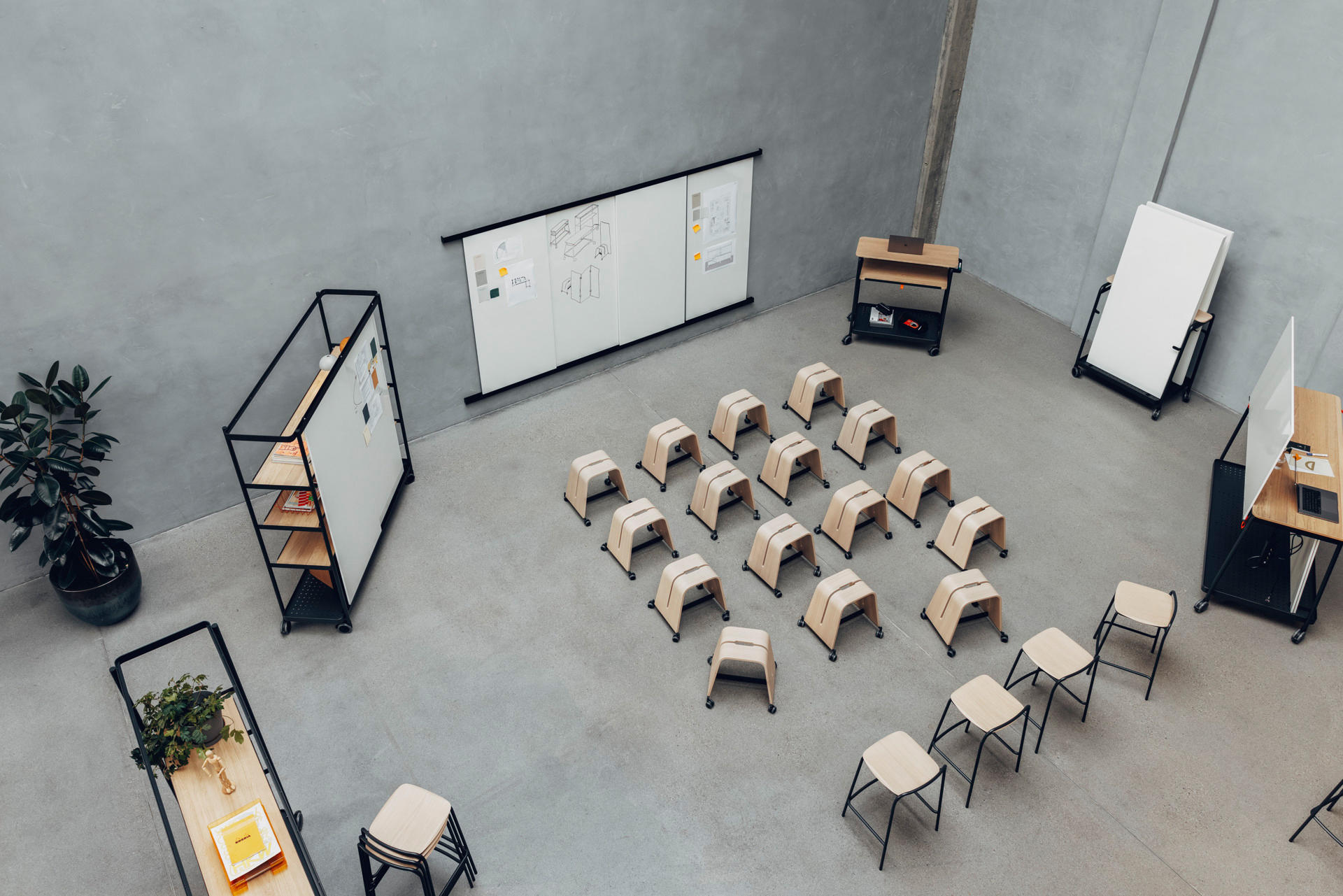 BOARDS BO310 - Trolleys from Brunner | Architonic