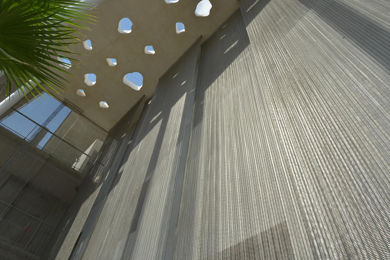 FINE | DRIFT - Metal meshes from Banker Wire | Architonic