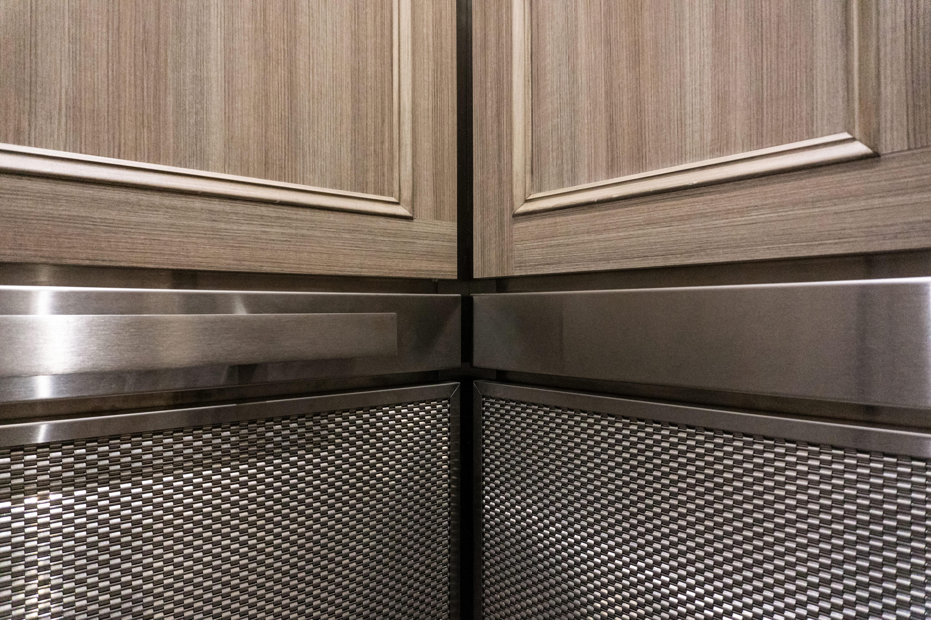 OPAQUE | DL-2 - Metal meshes from Banker Wire | Architonic