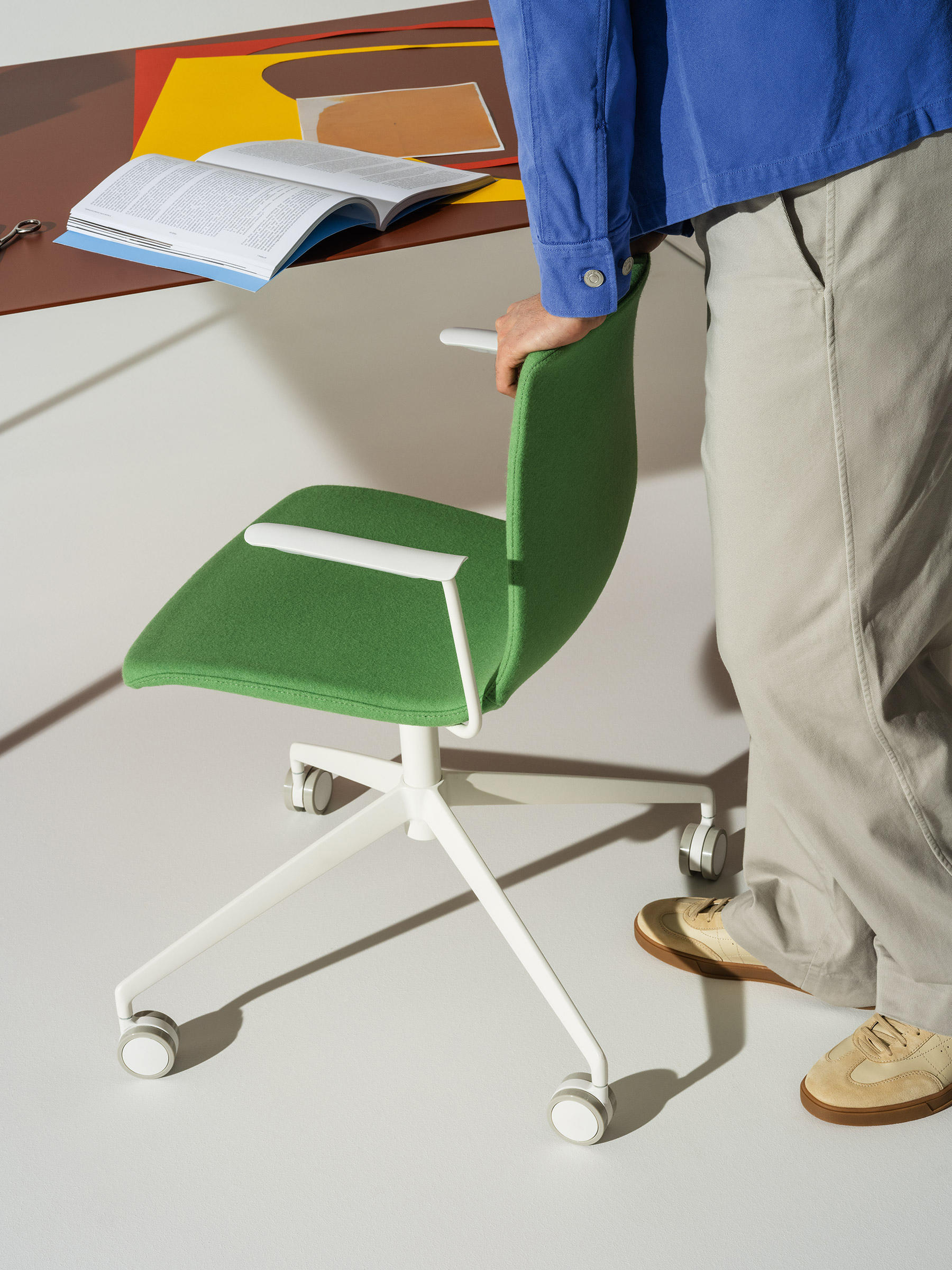 Aava 02 – 4 legs & designer furniture | Architonic
