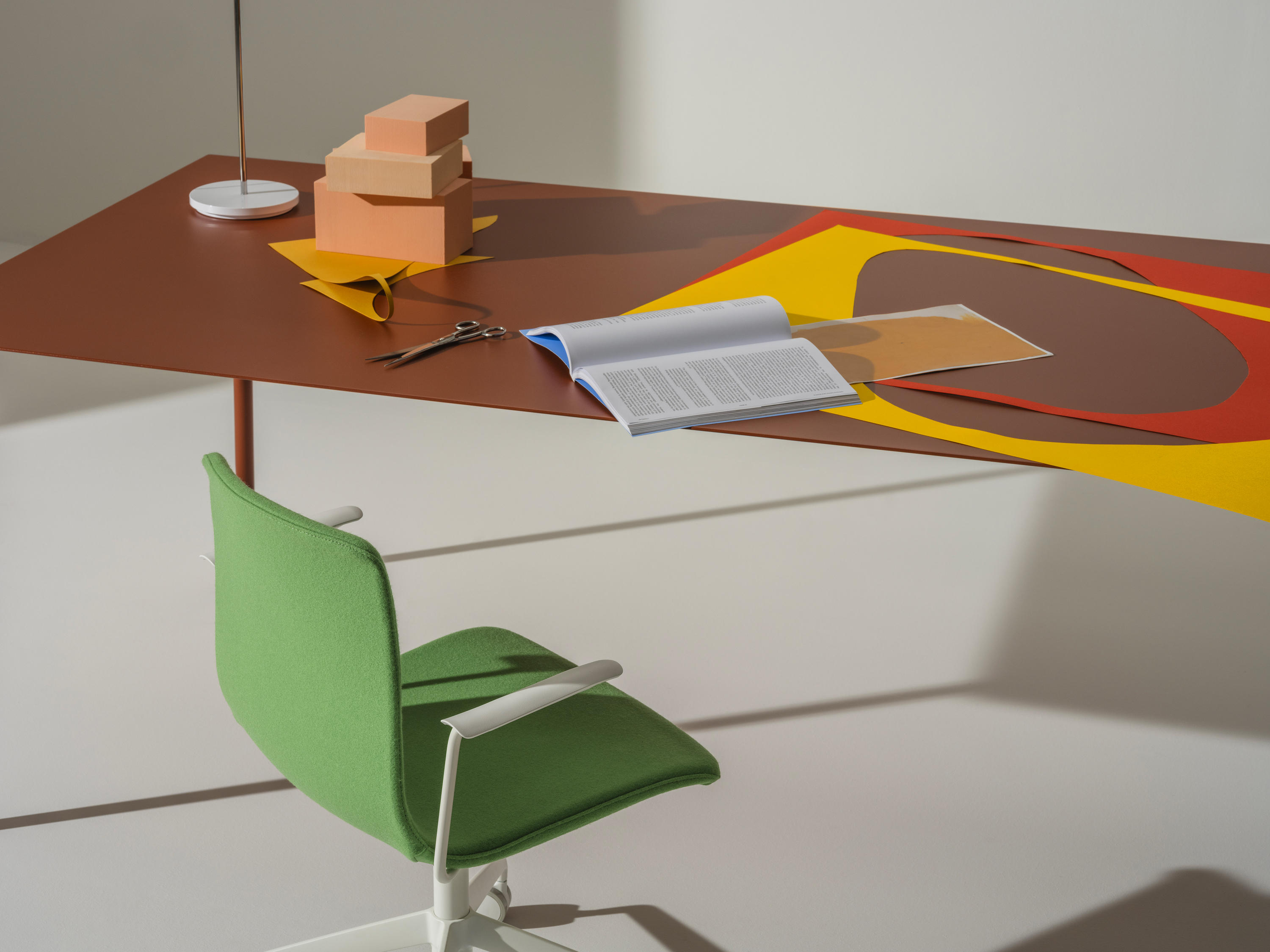 Aava 02 - Trestle on glides | Architonic
