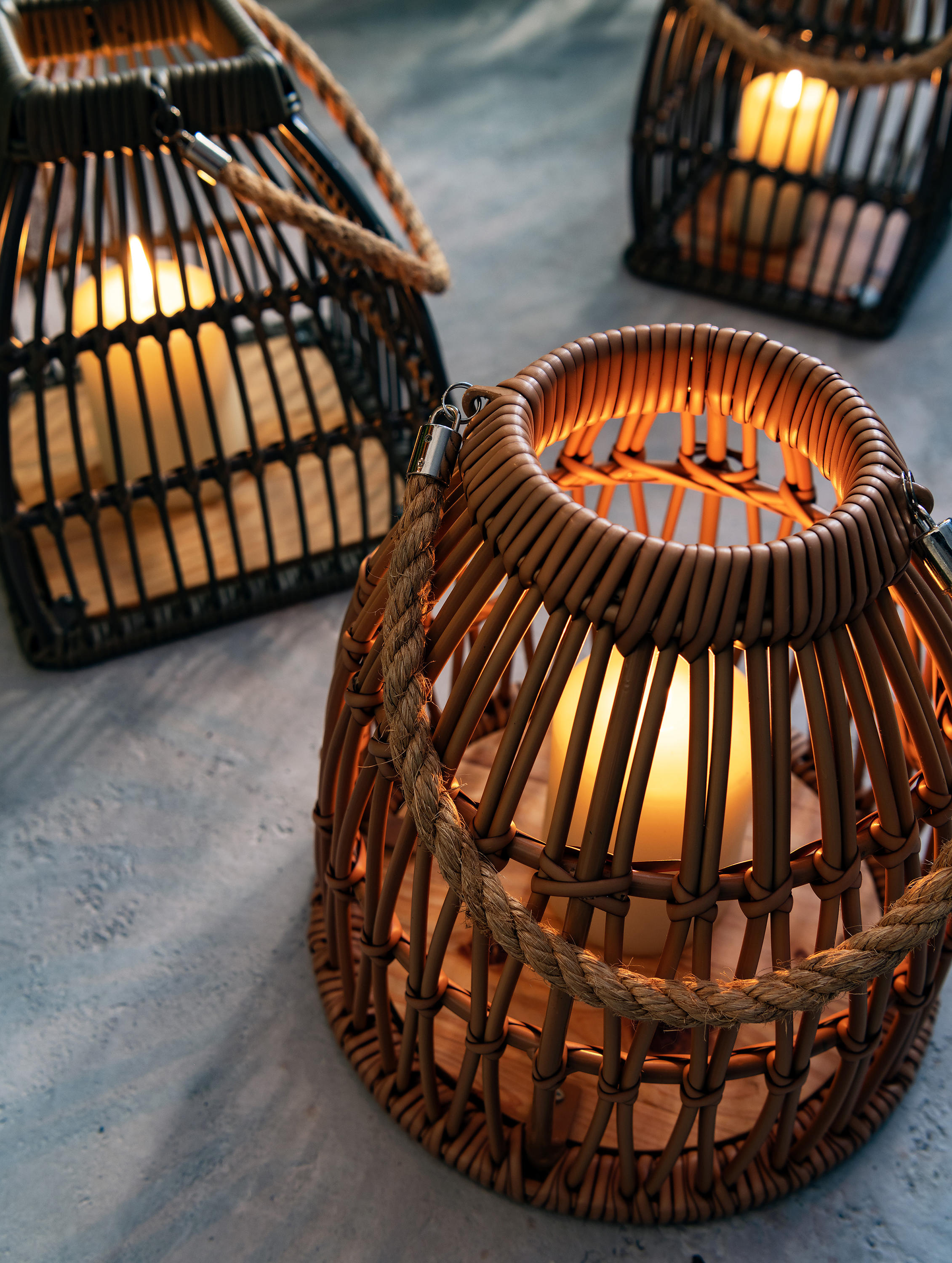 Lily Round Lantern & designer furniture | Architonic