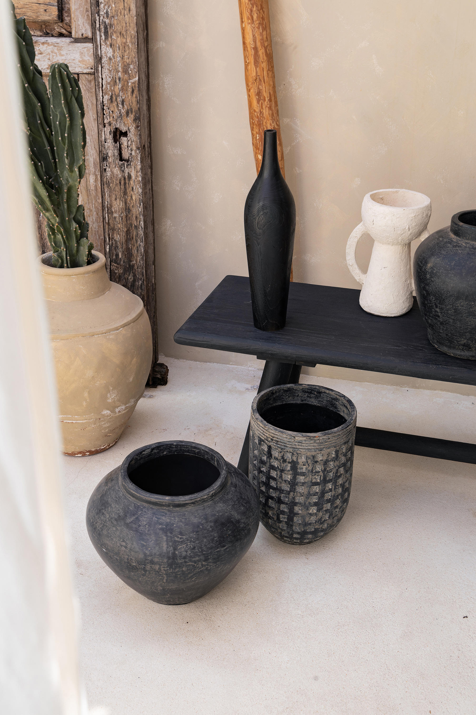 Ubud Stripes Coffee Table D75 Marble Top | Architonic