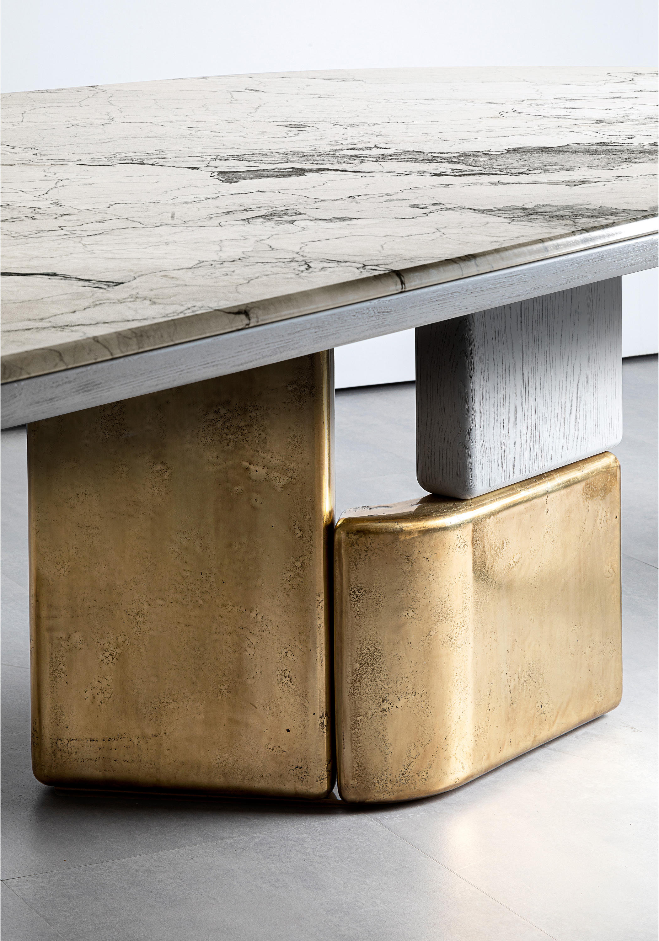 OVOO - Mesas comedor de HESSENTIA | Cornelio Cappellini | Architonic