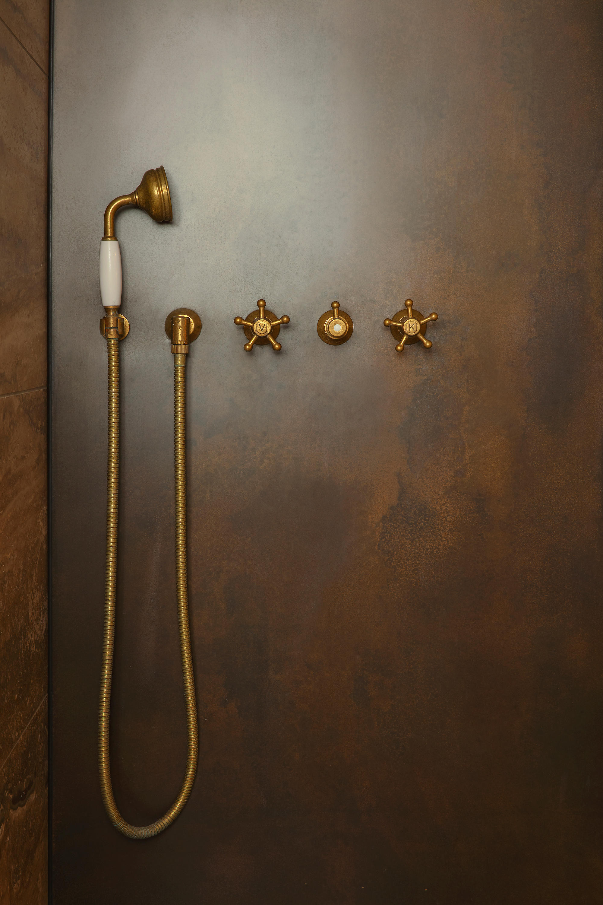 Christiansborg built-in basin Faucet with 200mm fixed spout | Architonic