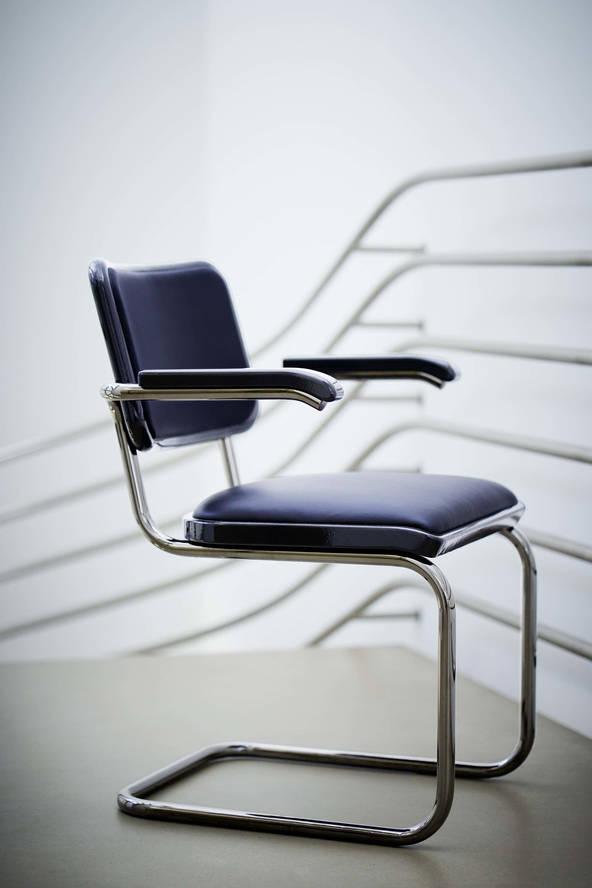 S 64 P SERIOUS 02 & designer furniture | Architonic