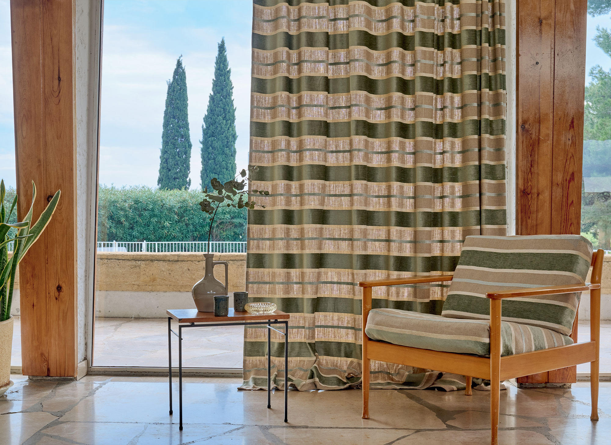 Sweden | Après l'aube | LI 907 21 | Architonic