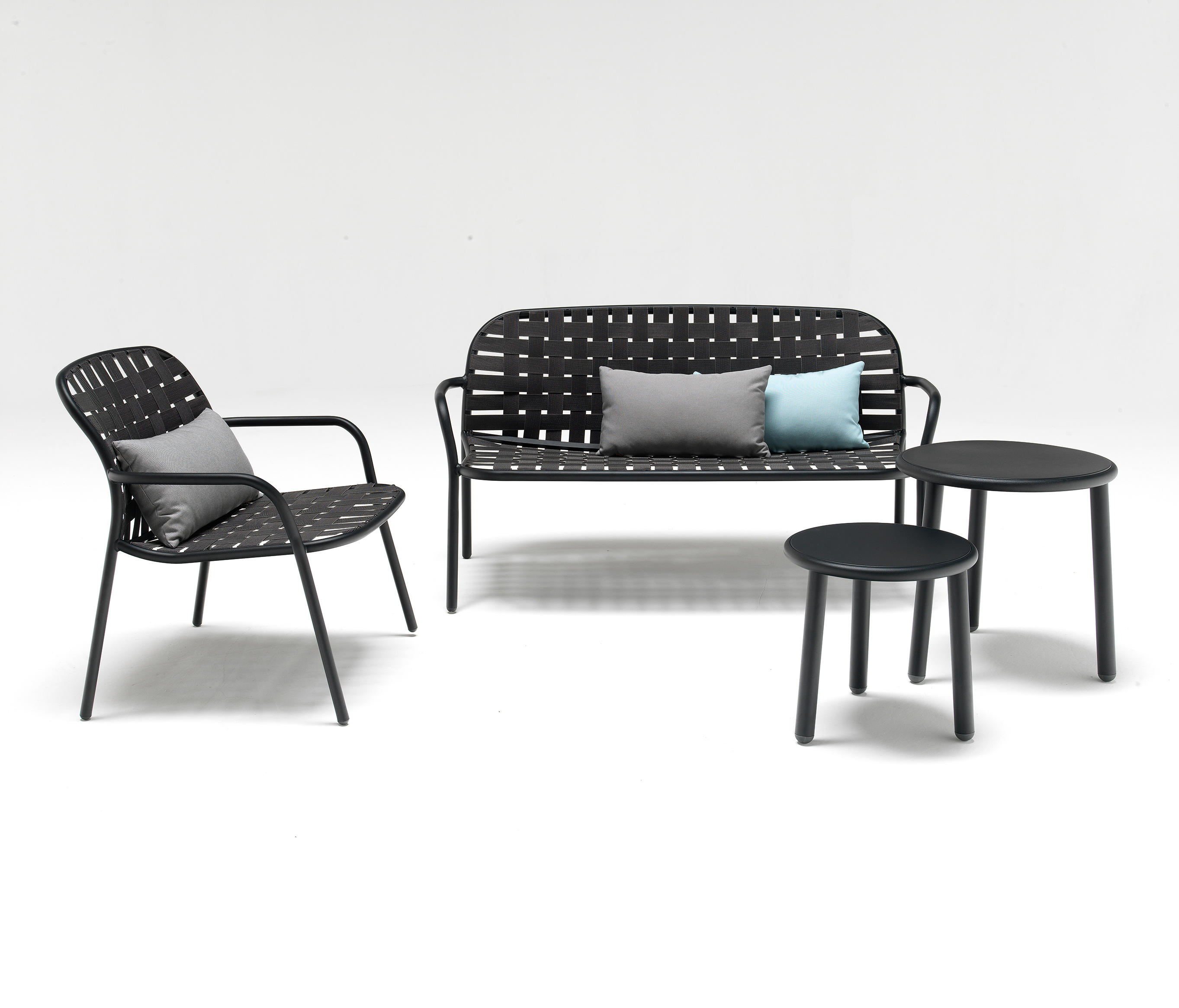Yard Table | 505 & designer furniture | Architonic