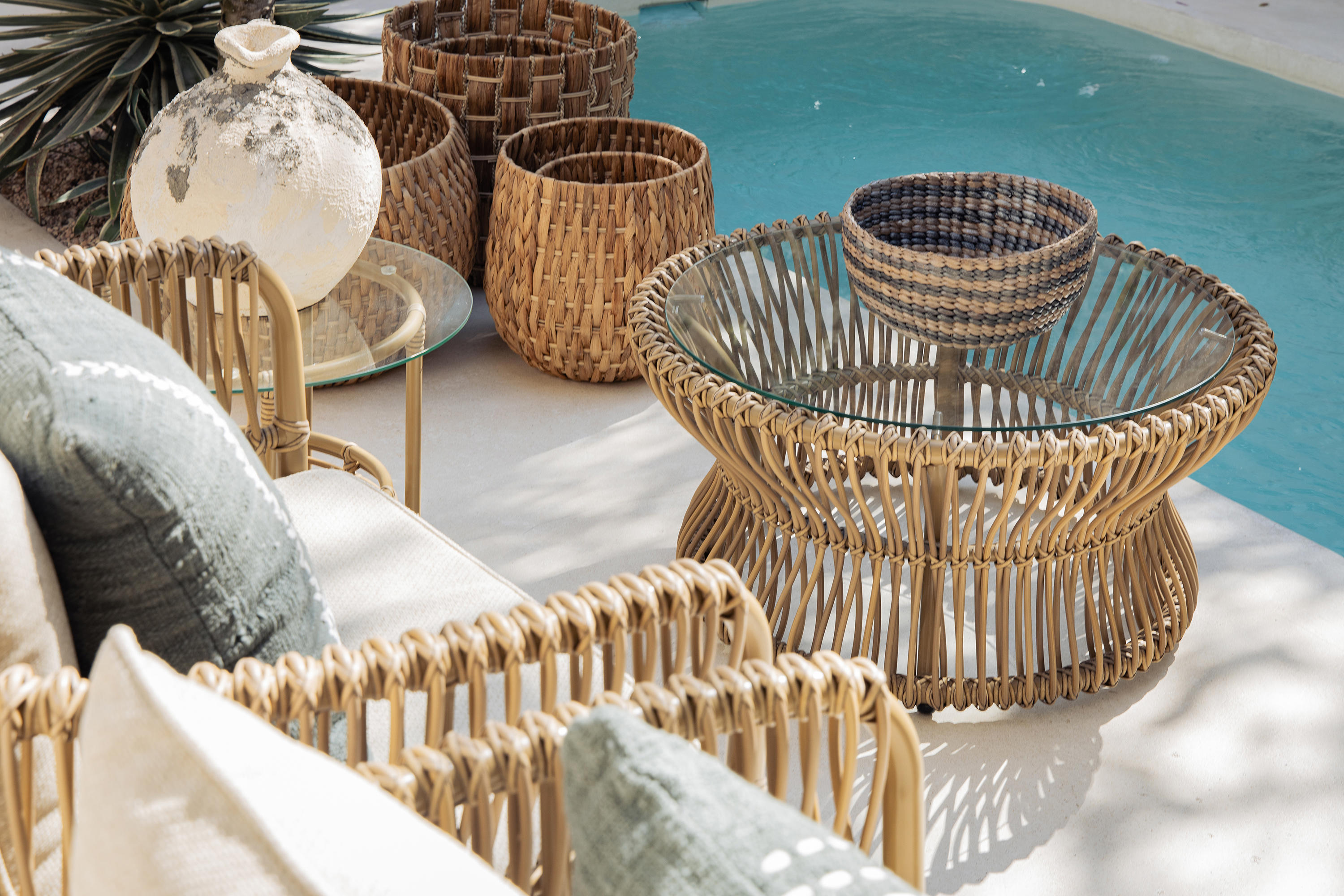 Capriccio Coffe Table | Architonic