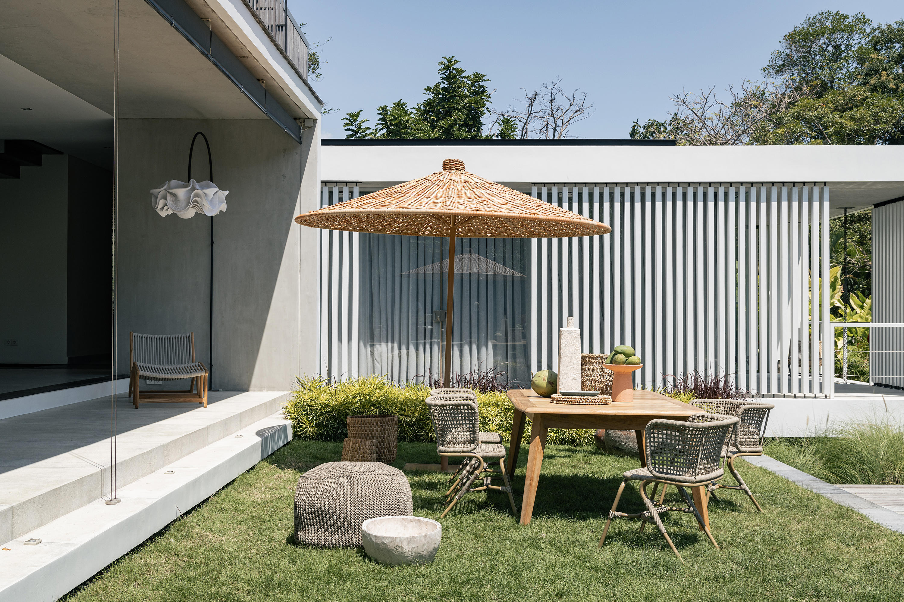 Kimmer Dining Chair & designer furniture | Architonic
