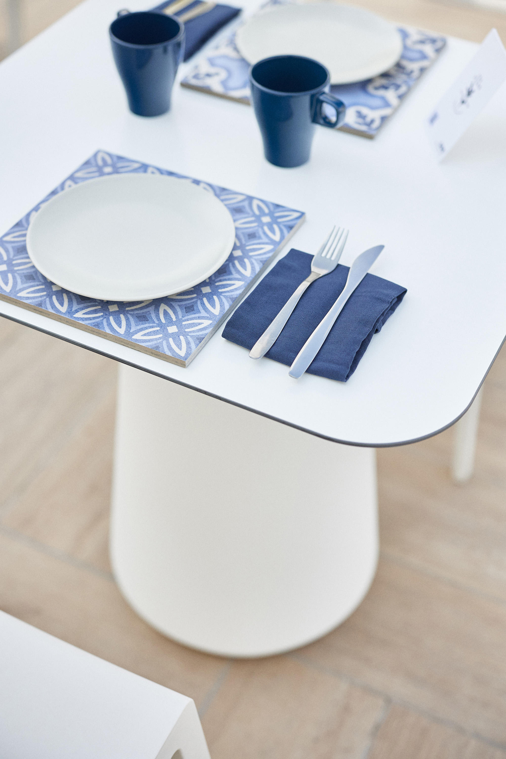 DORIK - Side tables from actiu | Architonic