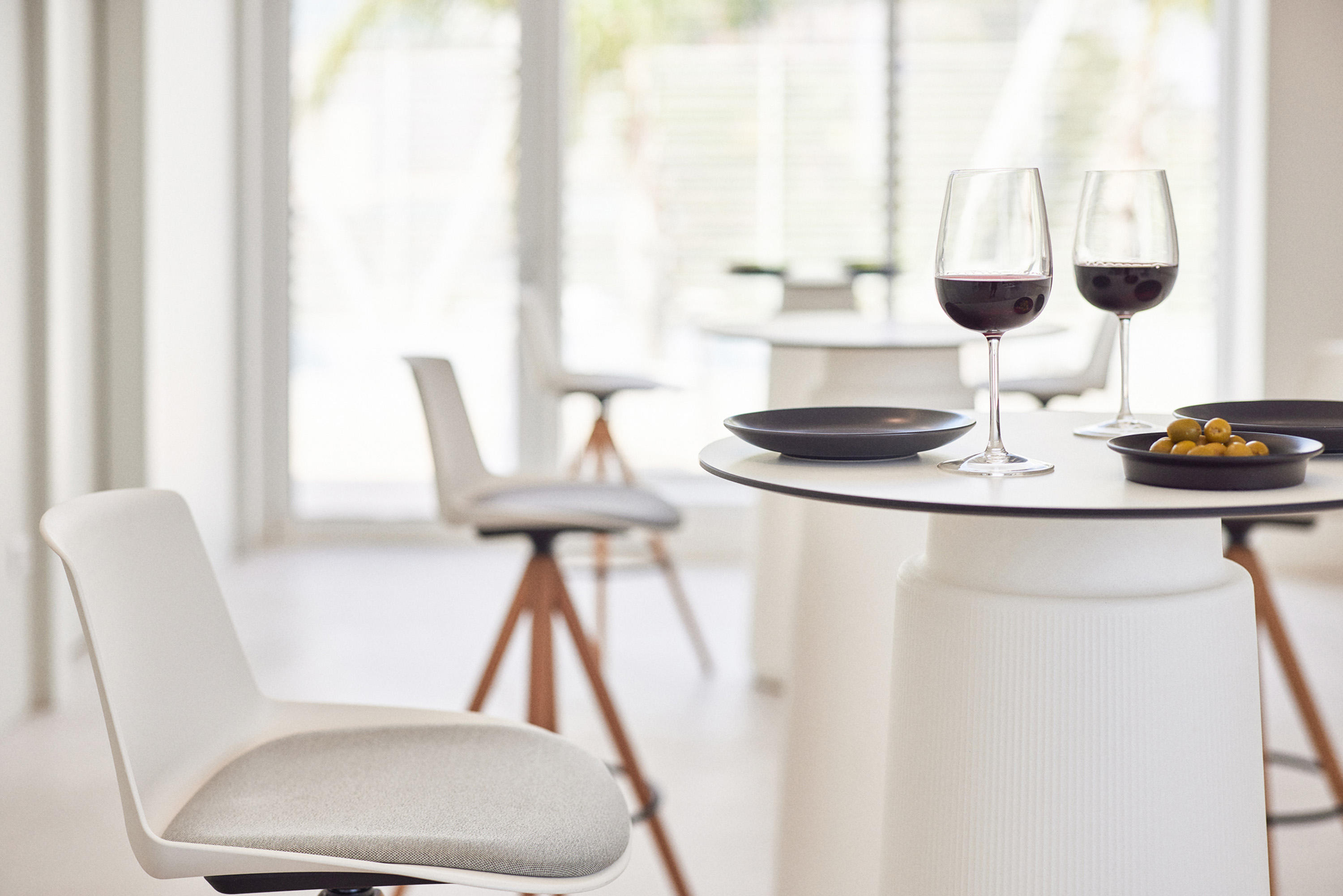 DORIK - Side tables from actiu | Architonic