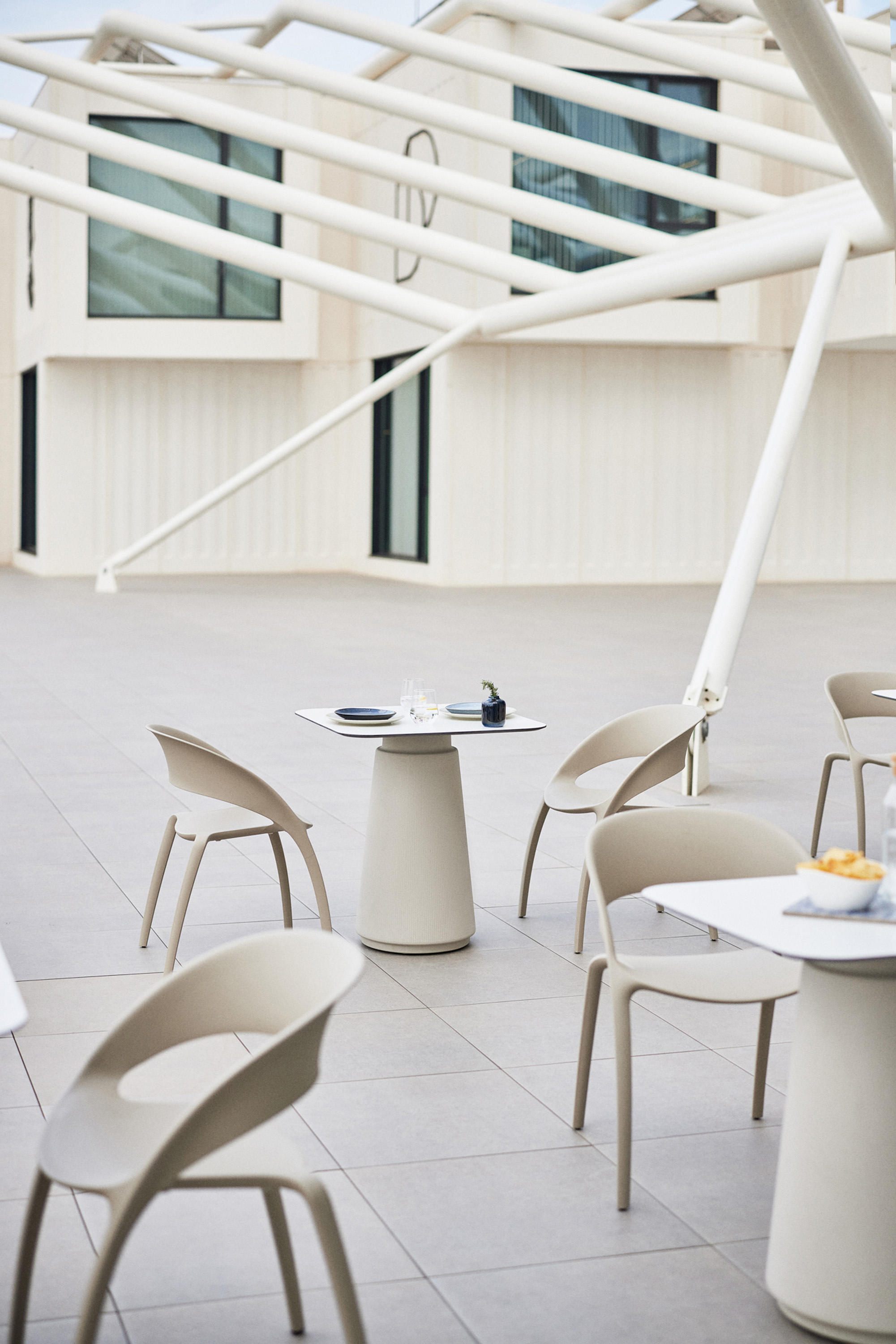 DORIK - Side tables from actiu | Architonic