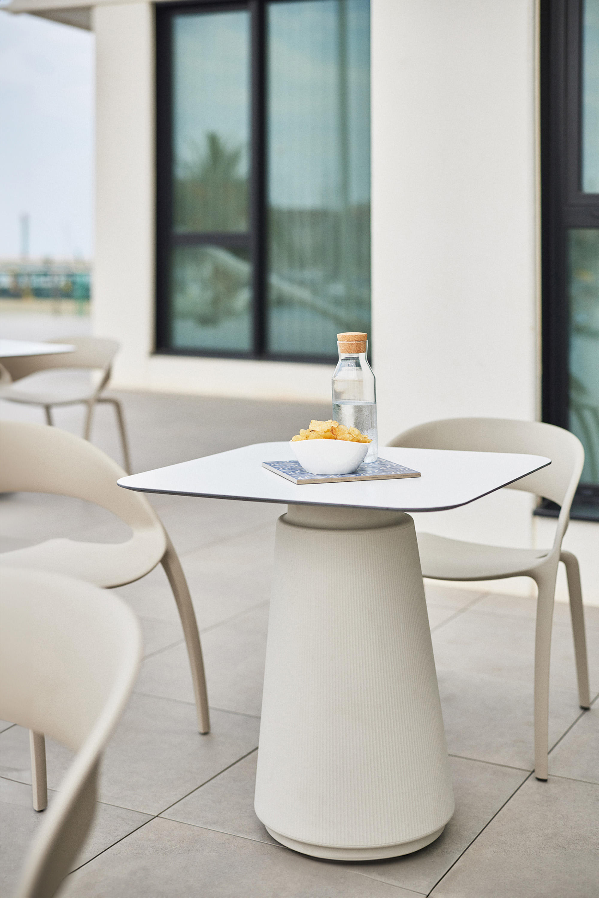 DORIK - Side tables from actiu | Architonic