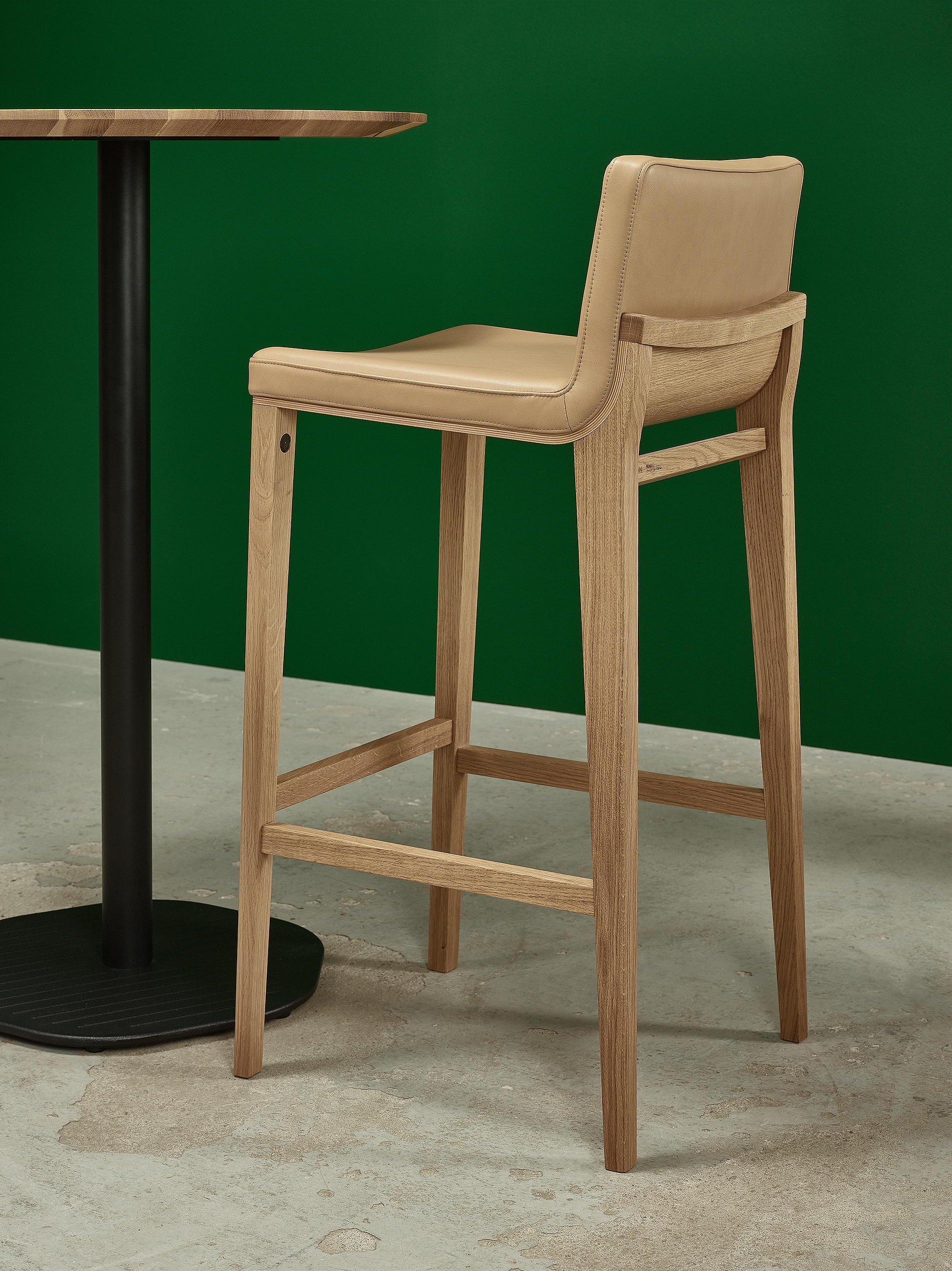 HEXAGON TABLE - Standing tables from TON A.S. | Architonic