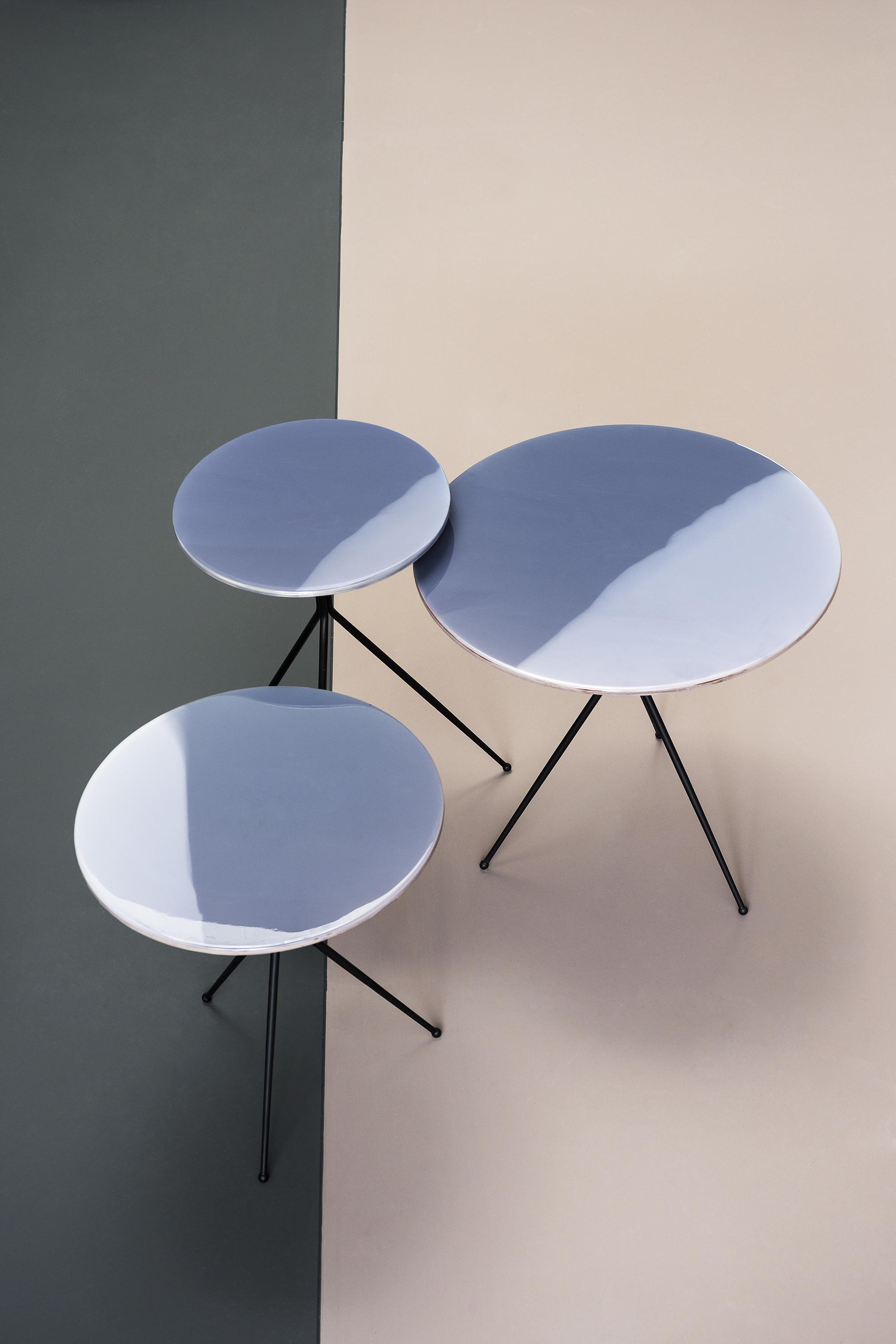 LIQUID Small table & designer furniture | Architonic