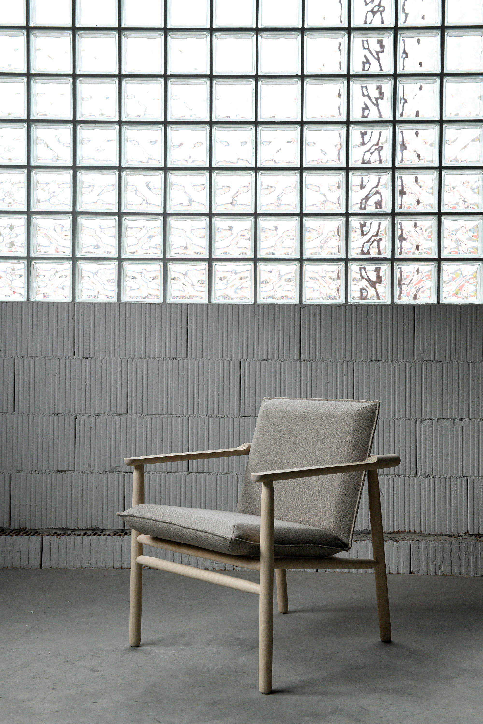Igman Lounge Chair & designer furniture | Architonic