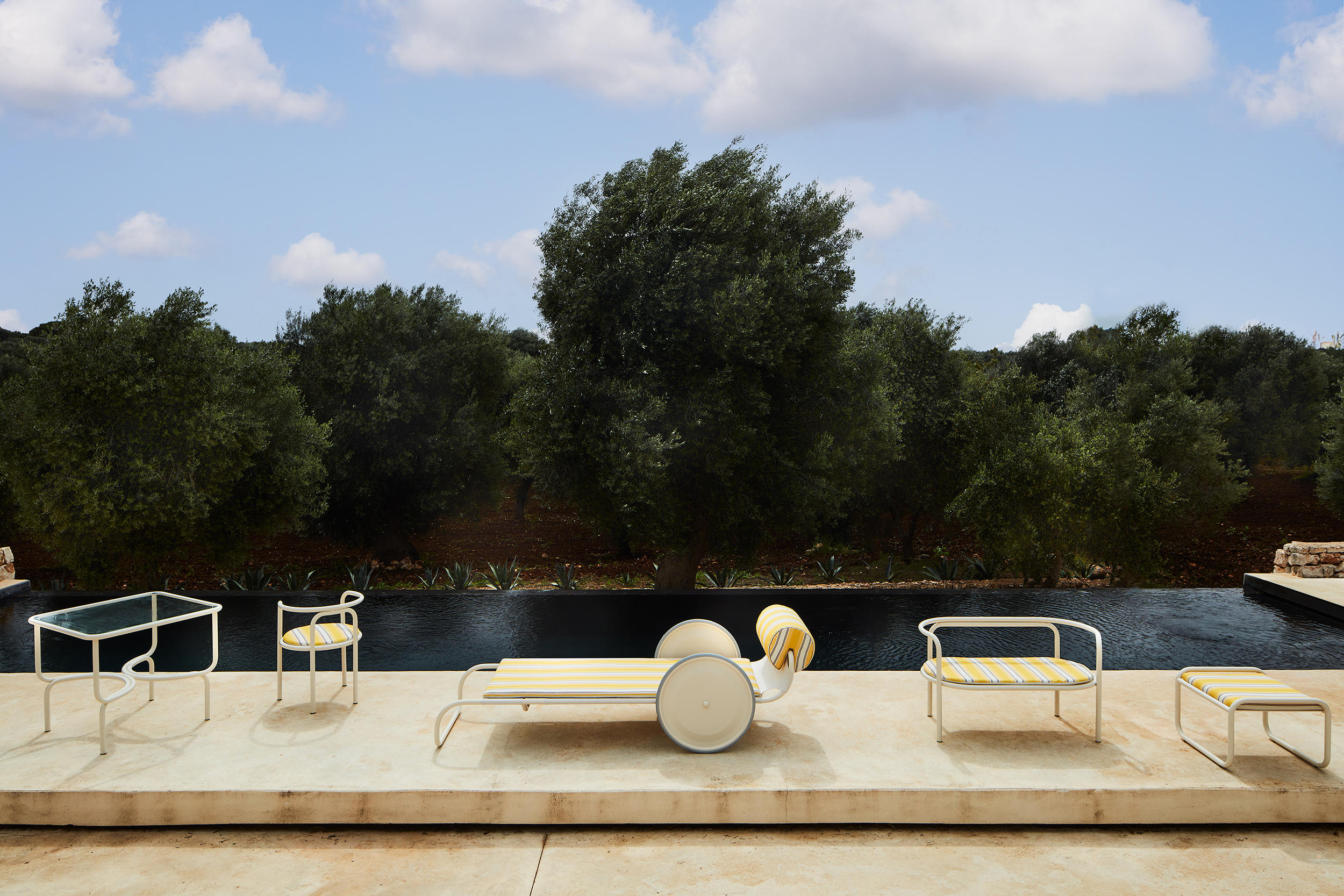 Locus Solus Sun Lounger | Architonic