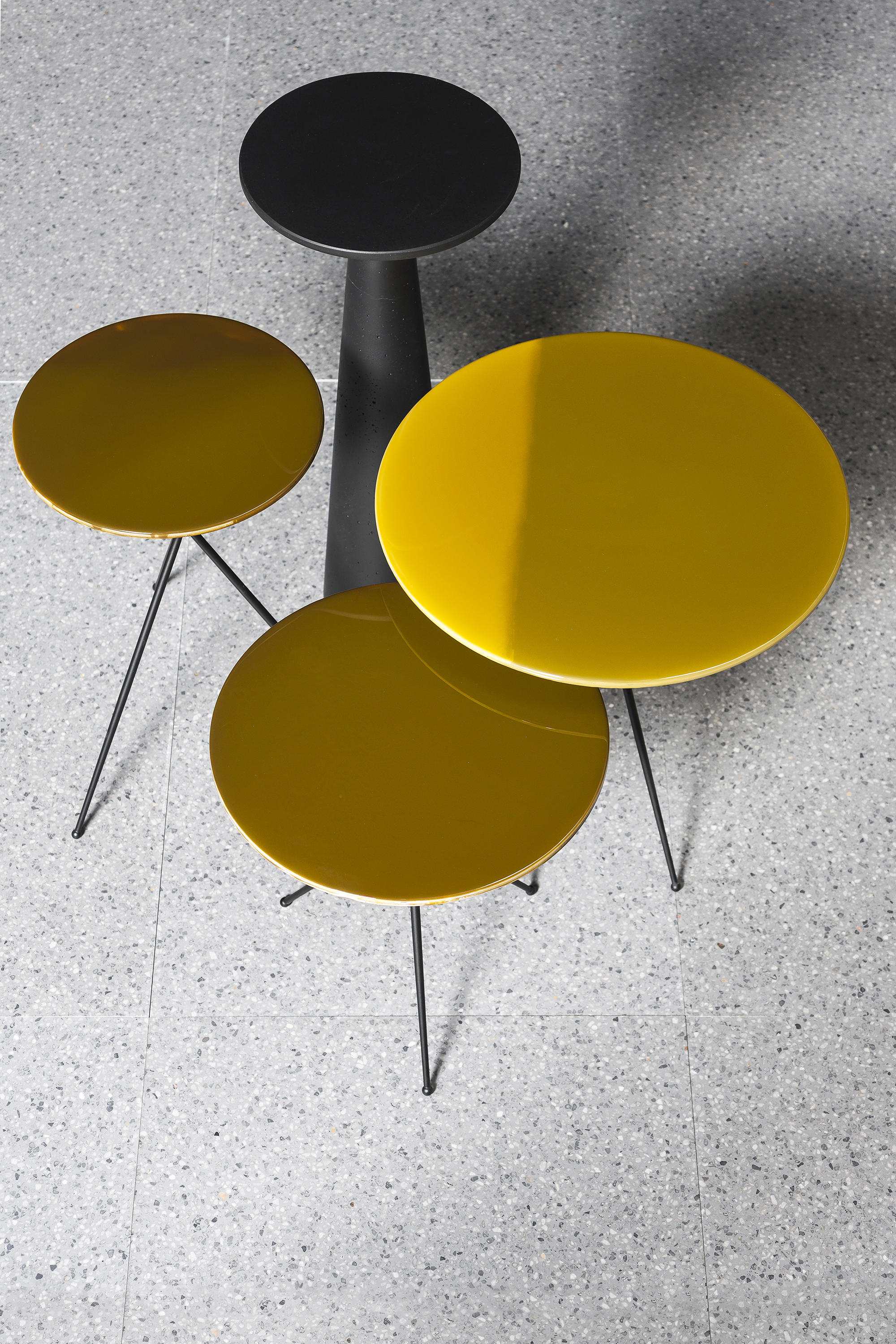 JOVE Small Table & Designermöbel | Architonic