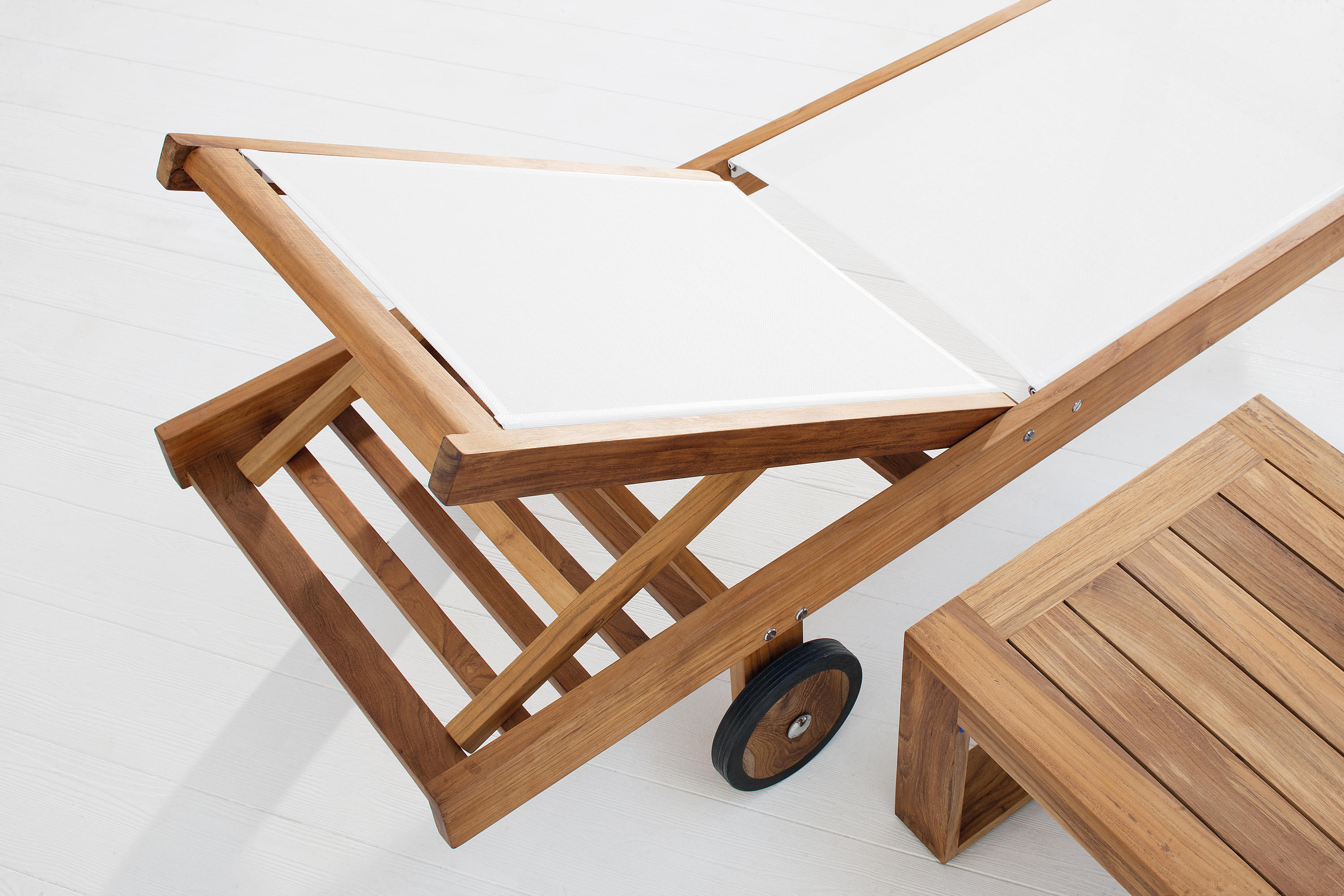 DESERT TABLE BASE - Dining tables from Atmosphera | Architonic
